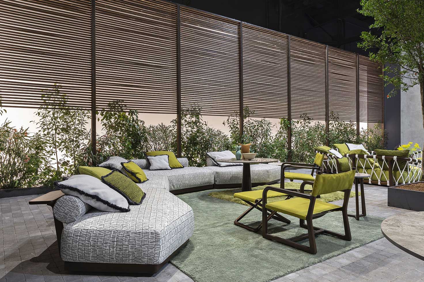 SUNSET PLATFORM Garden daybed By Exteta