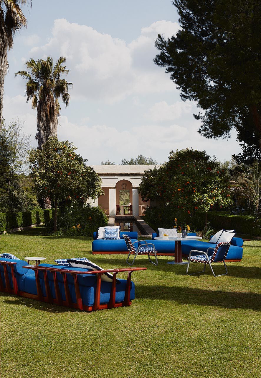 SUNSET PLATFORM Garden sofa By Exteta