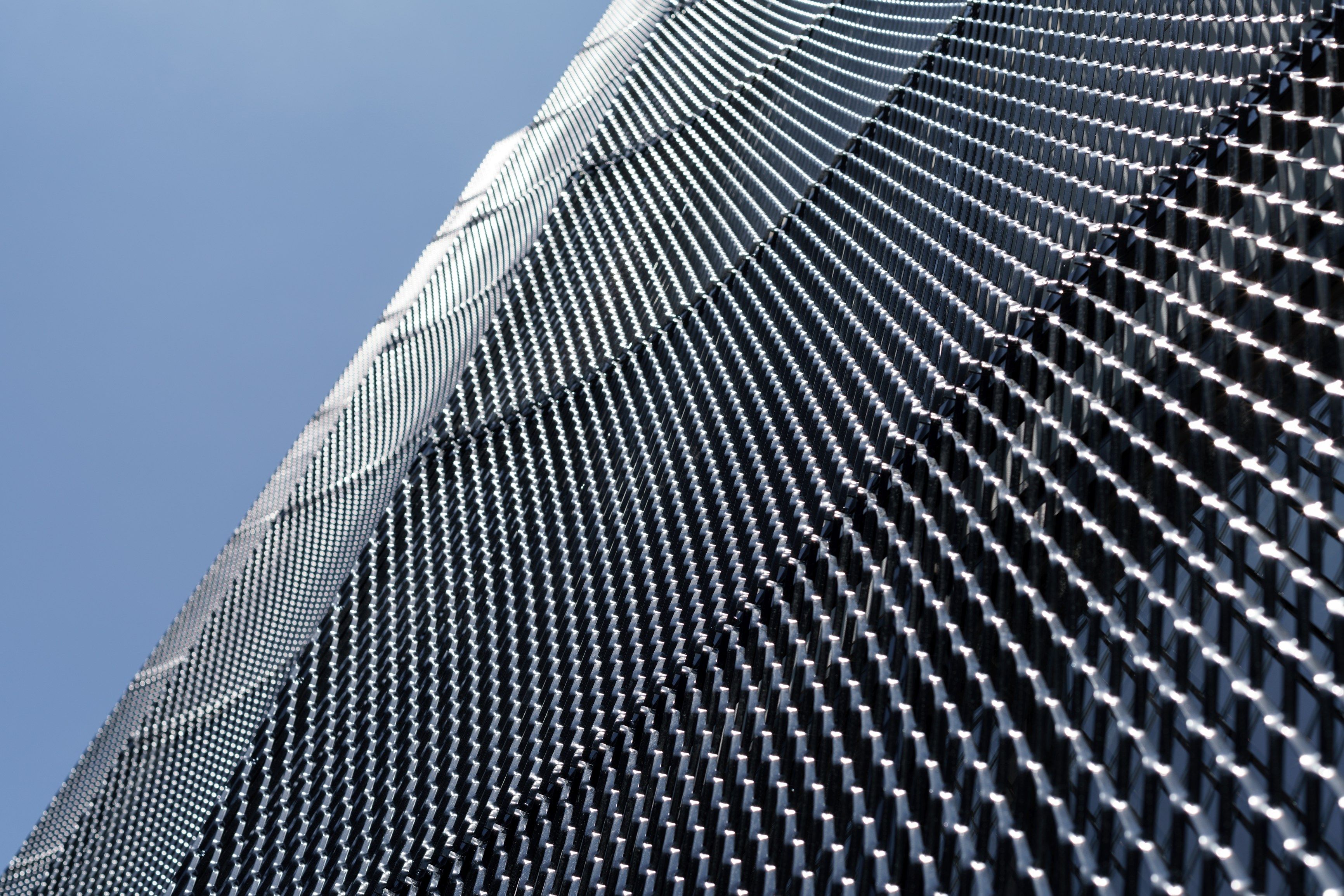 Expanded metal Stretched mesh for facade finish FAÇADE By METAL DEPLOYE