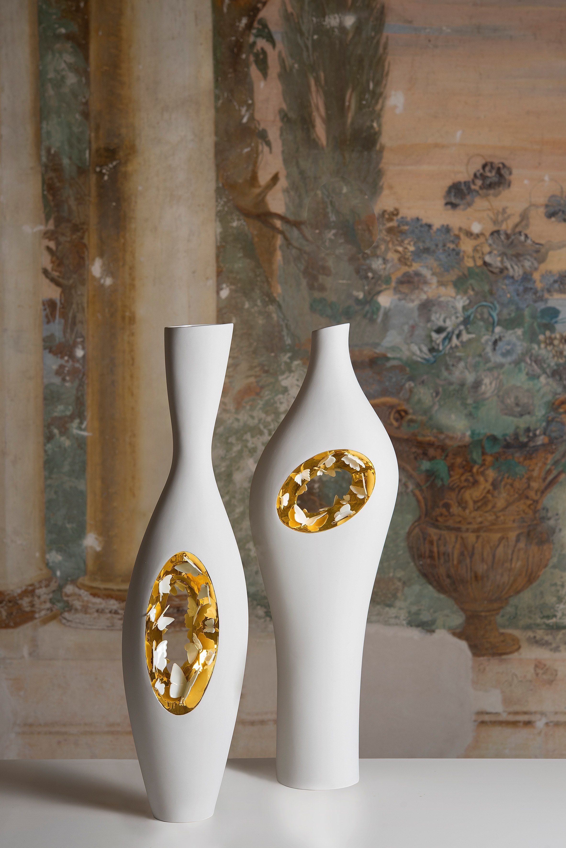 FALLING IN LOVE Vase By Fos Ceramiche | design Enea Mazzotti