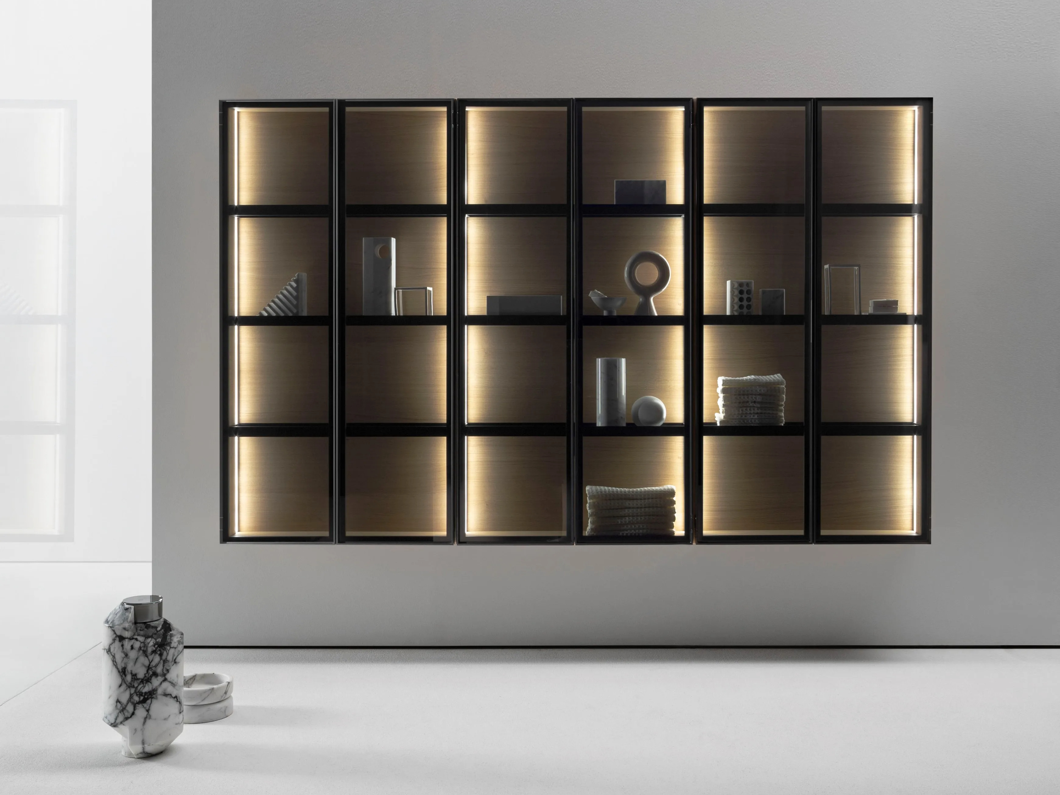BUTLER Bathroom wardrobe in aluminum, glass and wood By FALPER | design ...