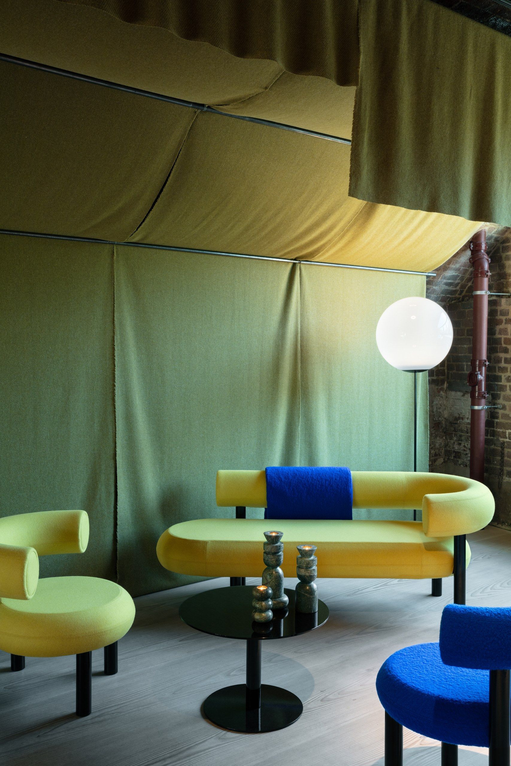 FAT | Bench By Tom Dixon design Tom Dixon