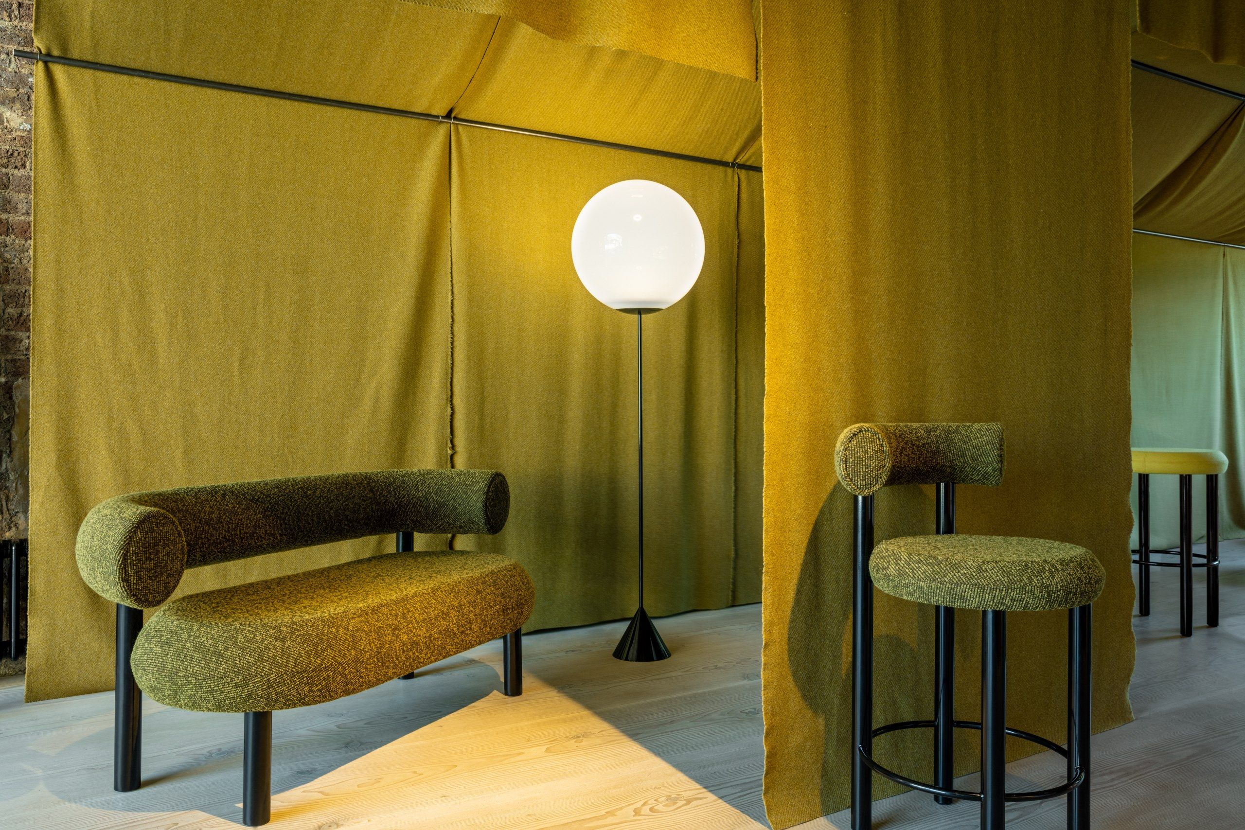 FAT | Bench By Tom Dixon design Tom Dixon