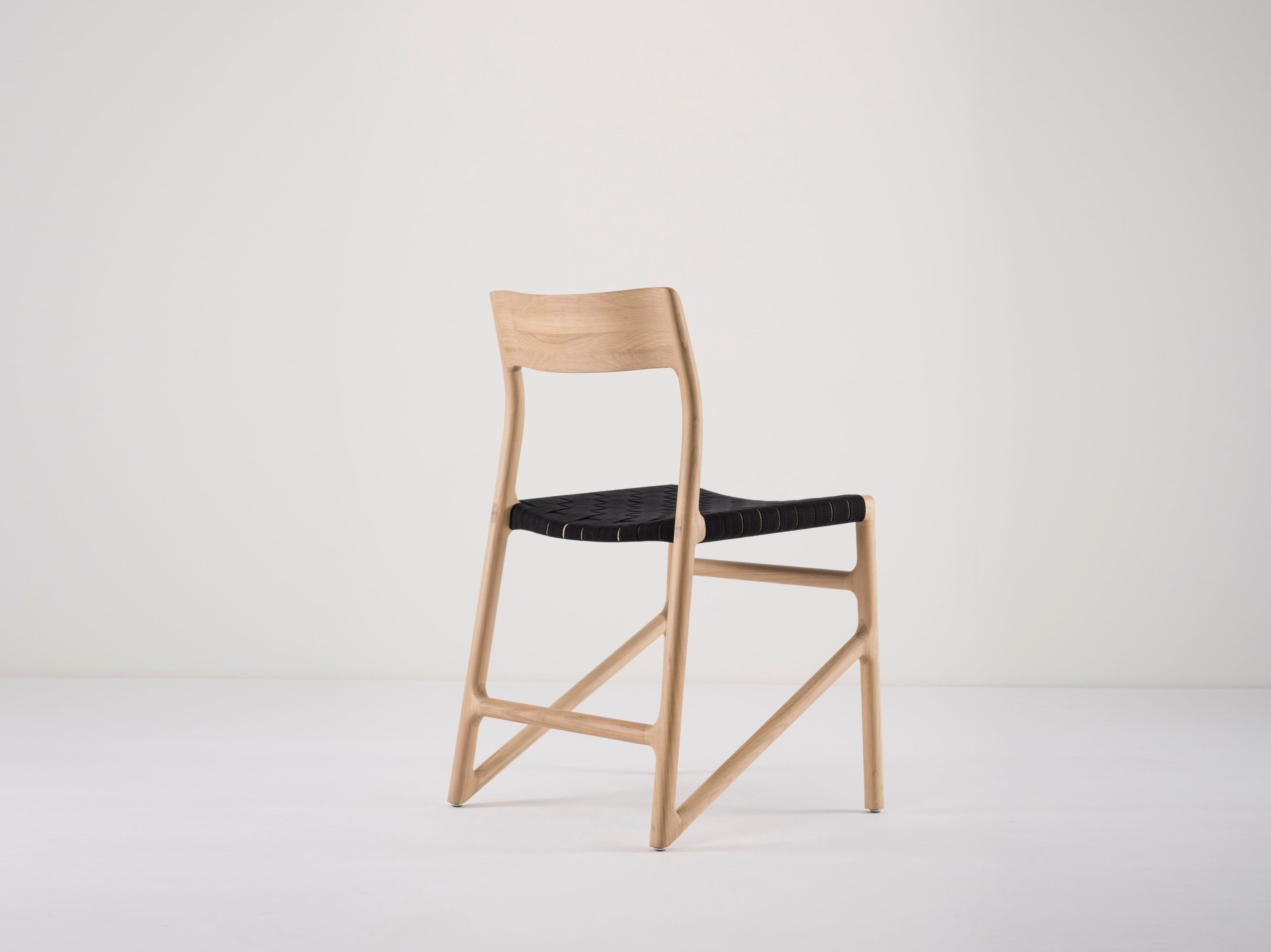 FAWN | Chair Fawn Collection By Gazzda design Salih Teskeredžic