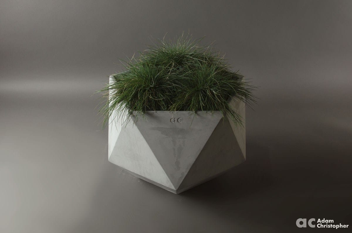 FEMKANT | Jardinera de cemento By Adam Christopher diseño Adam Christopher