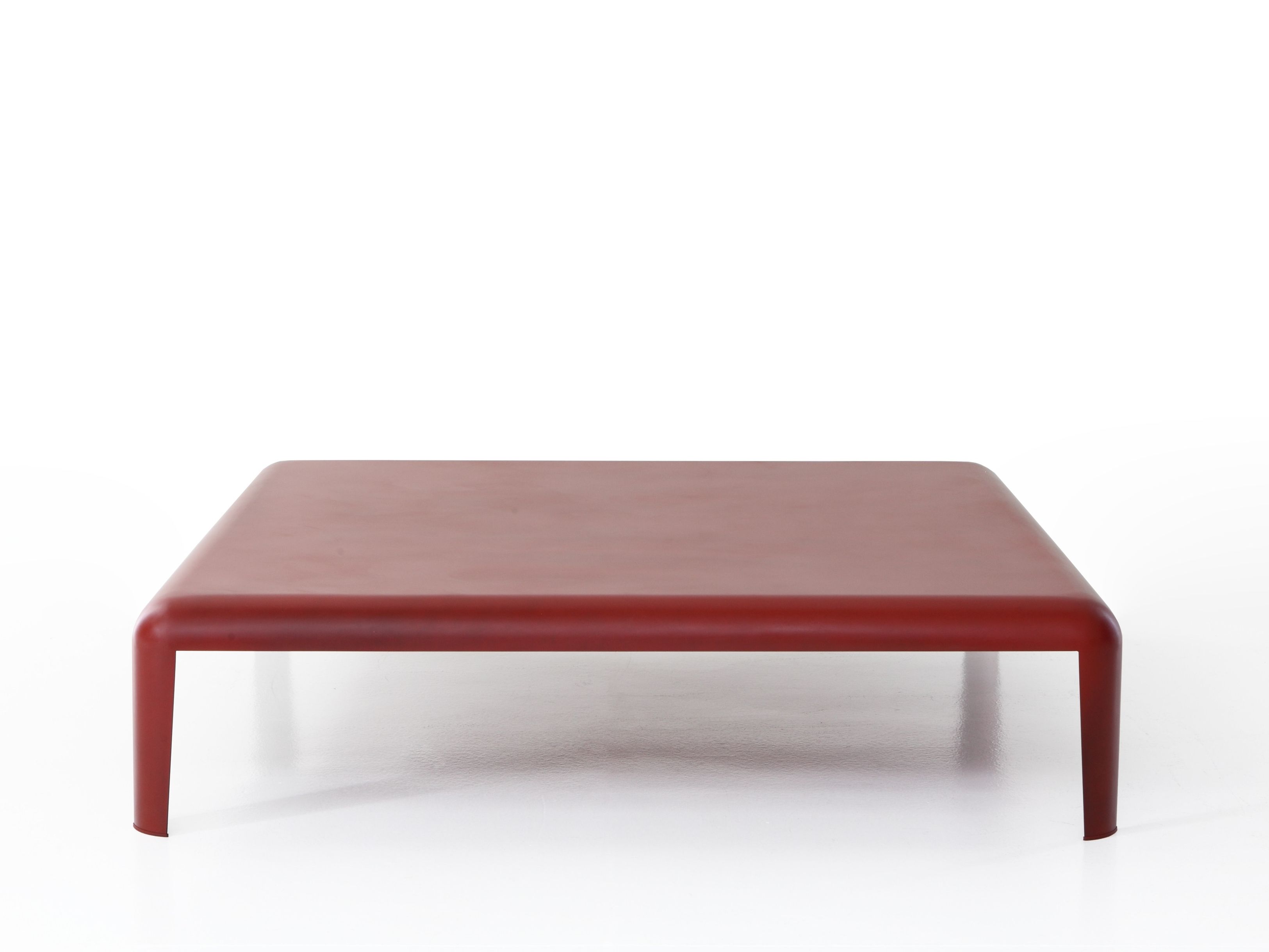 FERRO Plate coffee table By Porro | design Piero Lissoni