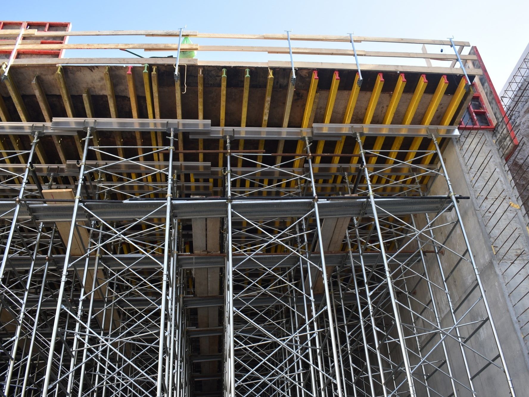 Prop FF BEAM By Faresin Formwork