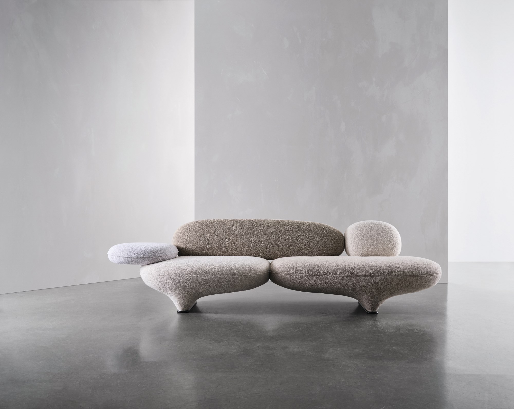 FIGURE 3 seater fabric sofa By Wittmann | design Luca Nichetto