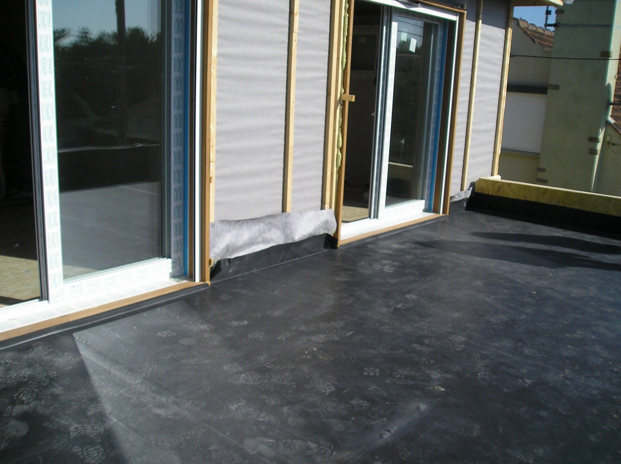 Prefabricated polymer membrane FIRESTONE RUBBERCOVER™ EPDM By Firestone ...