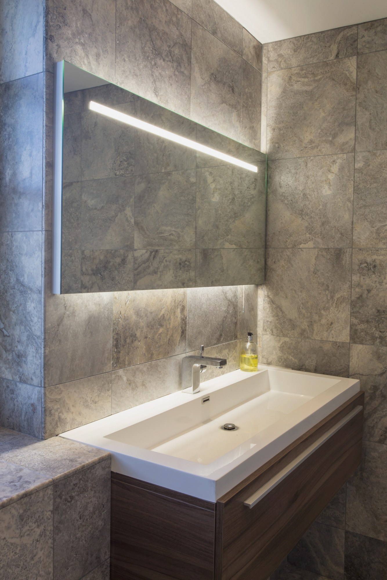 FLAIR Rectangular bathroom mirror with integrated lighting By Astro ...