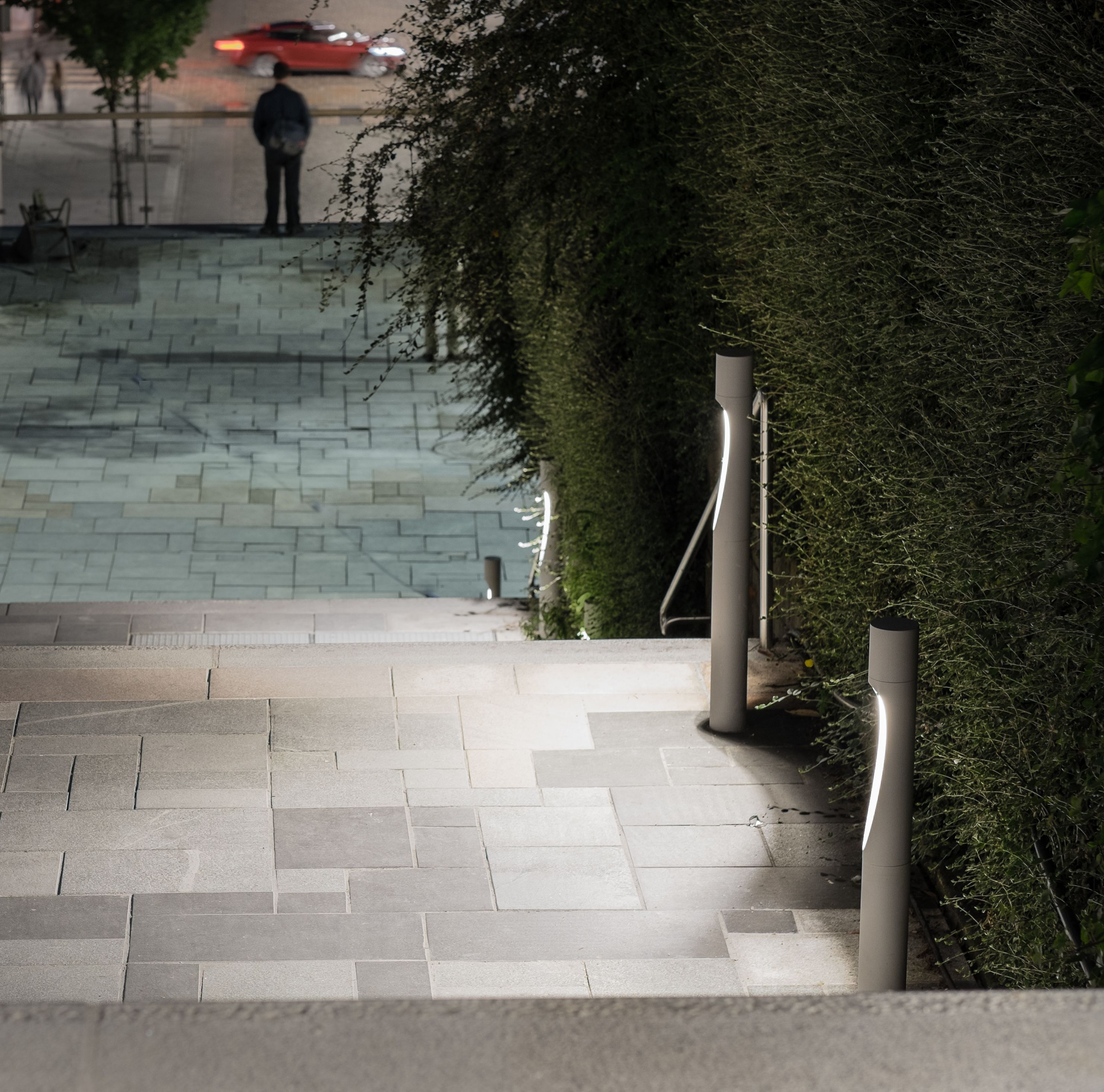 FLINDT LED aluminium bollard light By Louis Poulsen | design Christian ...