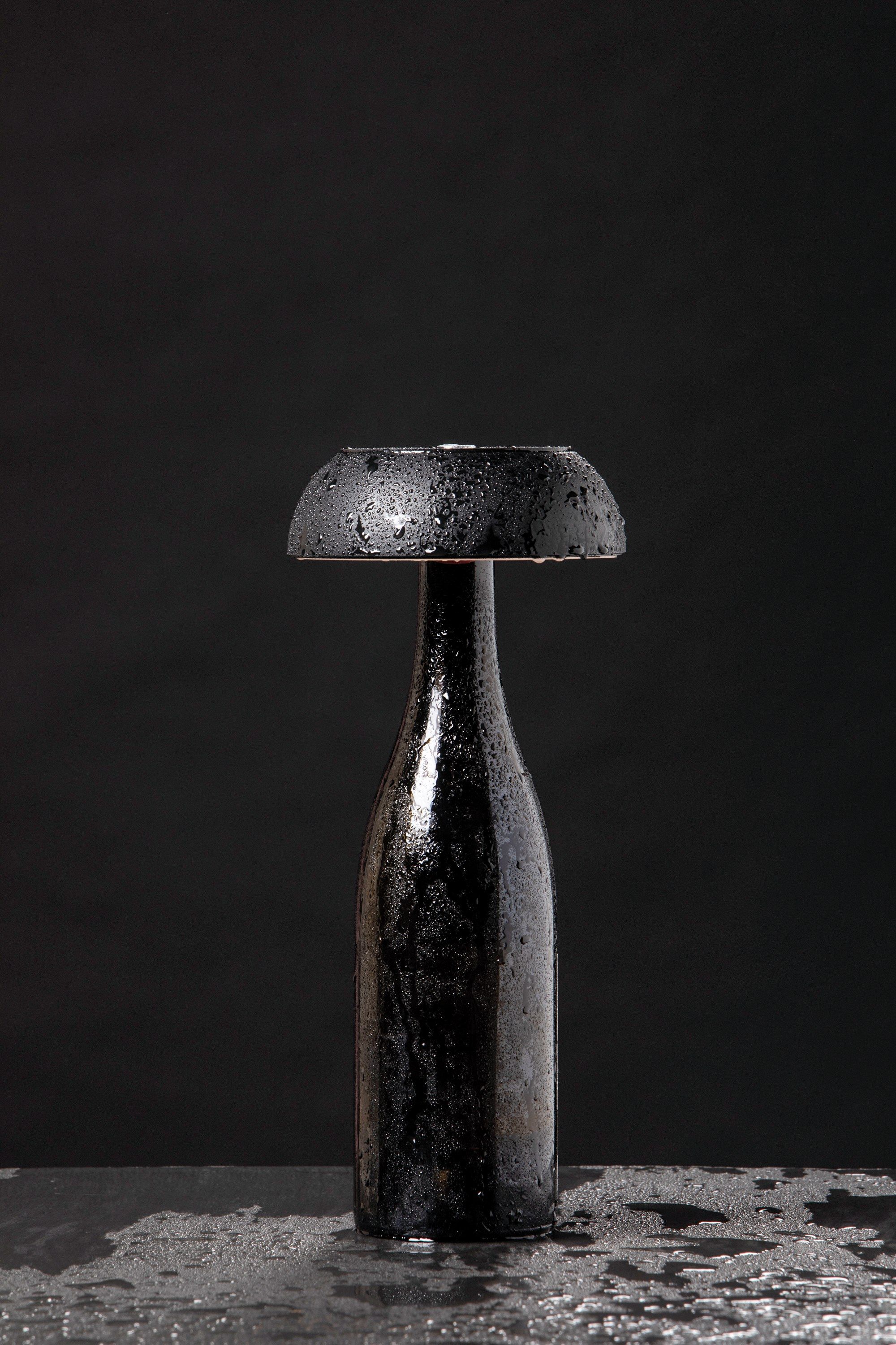 FLOAT Multifunctional portable table lamp By AXOLIGHT | design Mario ...