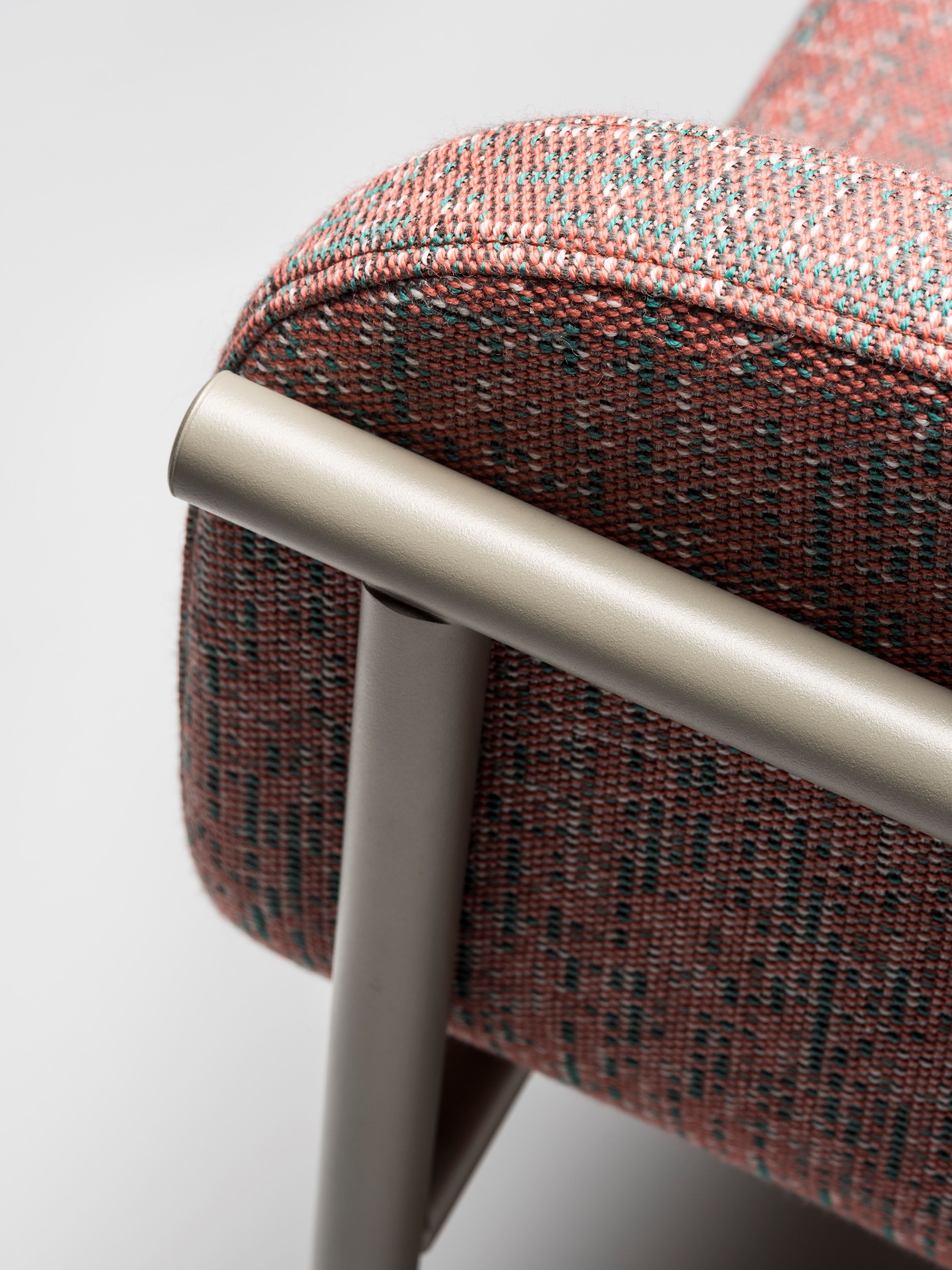 FLORA Easy chair By CHAIRS & MORE