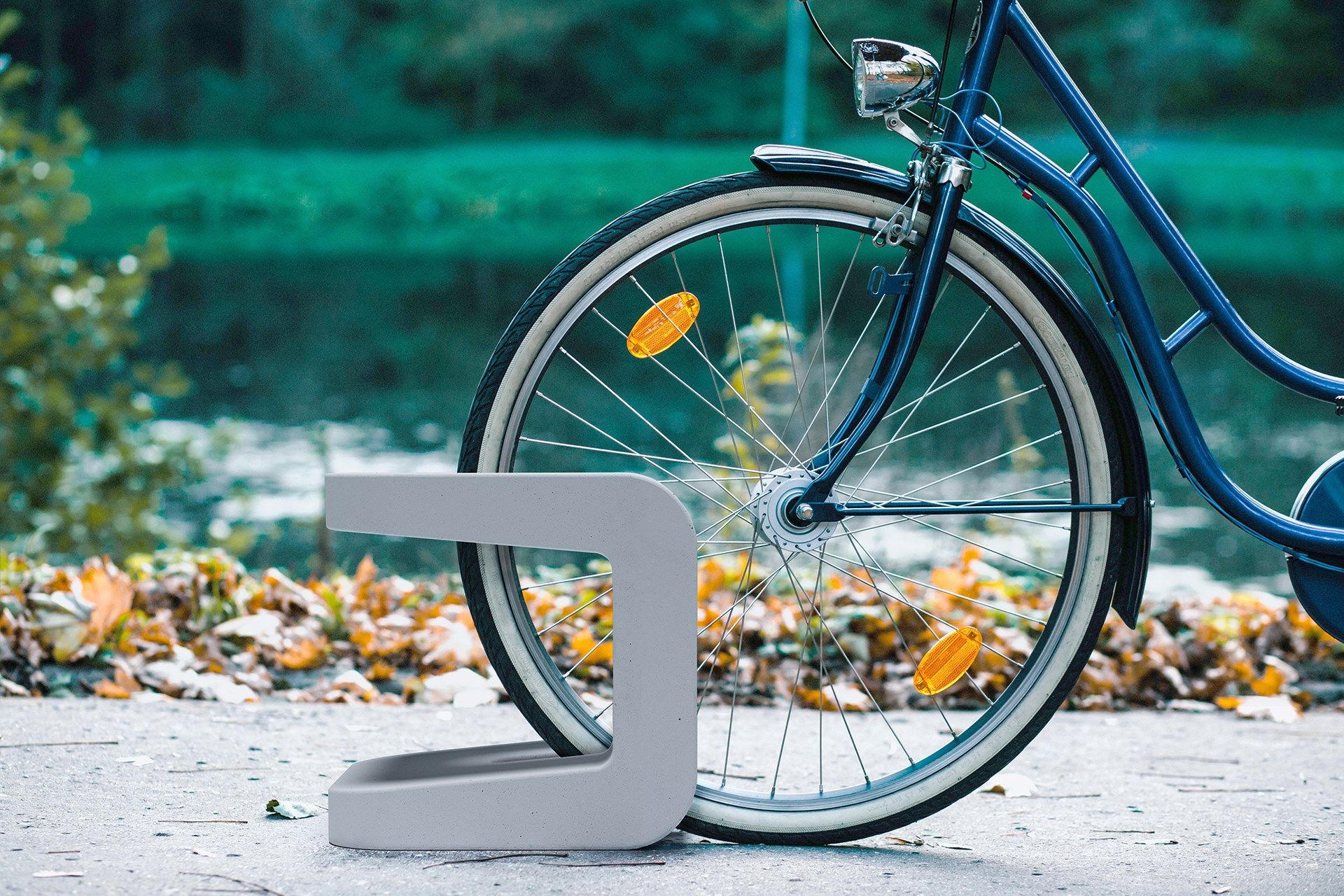 FLOW Fahrradständer aus Beton By SIT | design João Carvalho