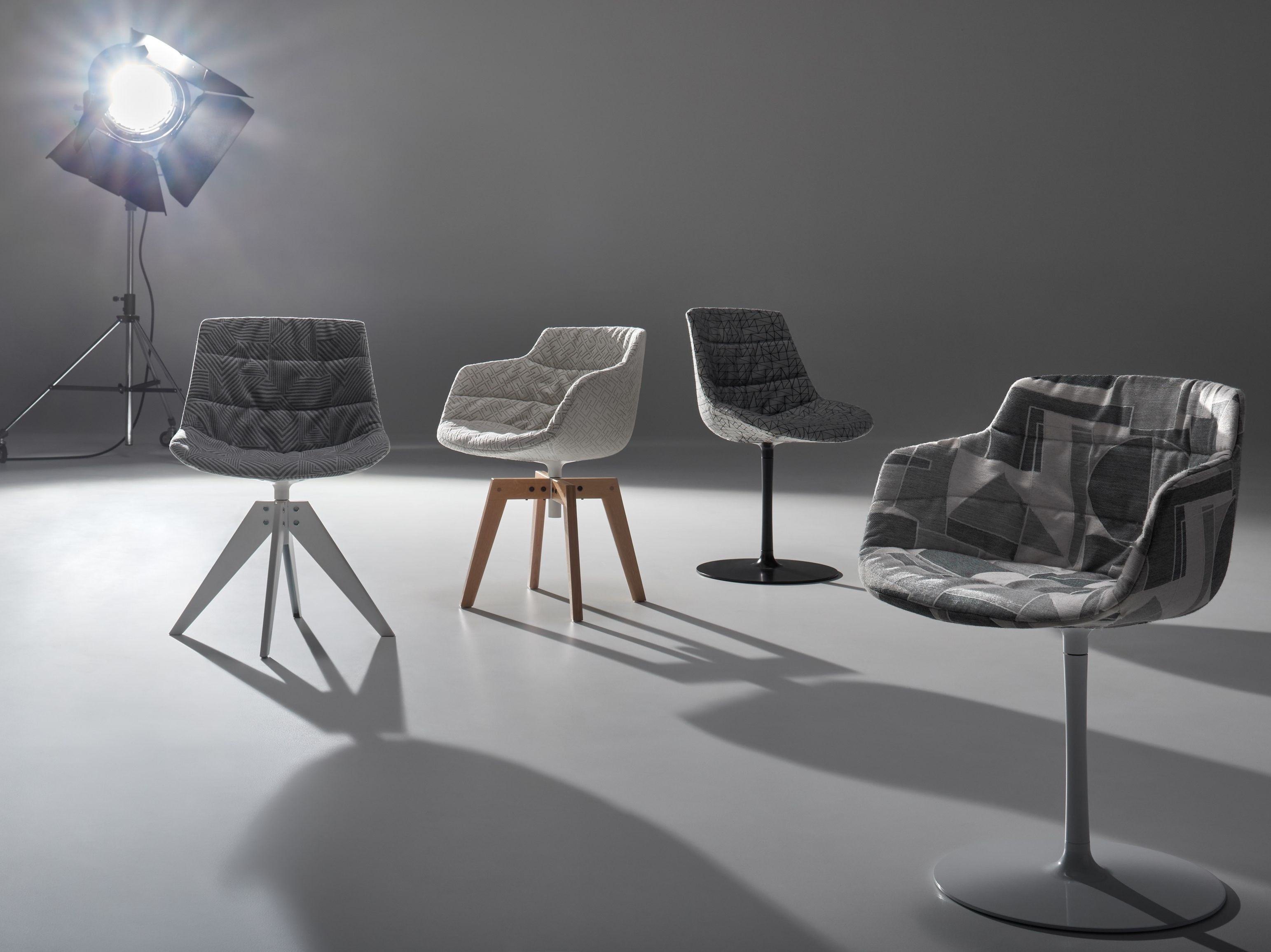 FLOW TEXTILE | 椅子 By MDF Italia 设计师Jean-Marie Massaud