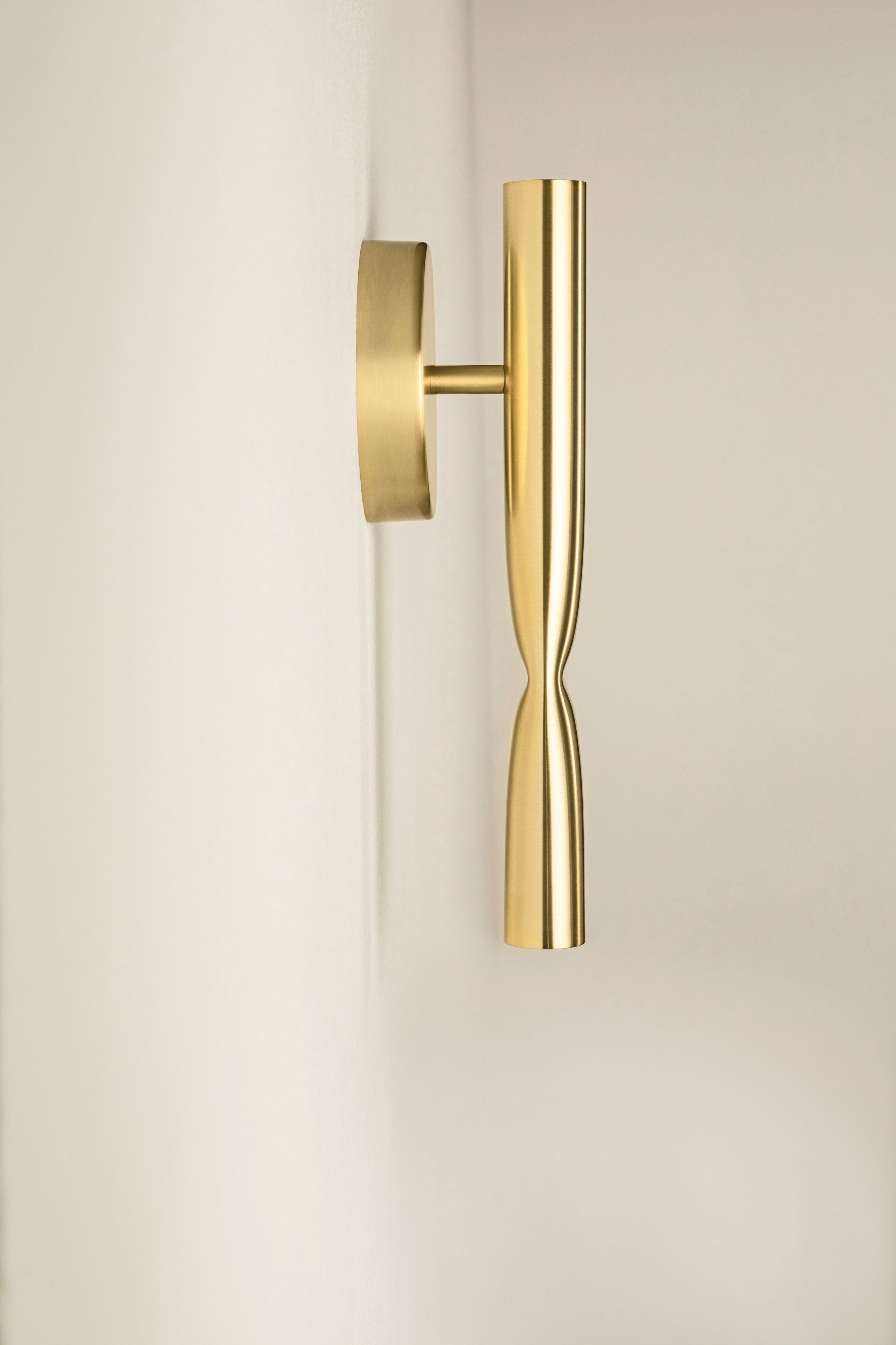 FLOW | Wall lamp By Estiluz