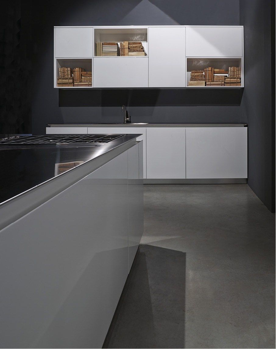 FLY | Kitchen with island By RIFRA