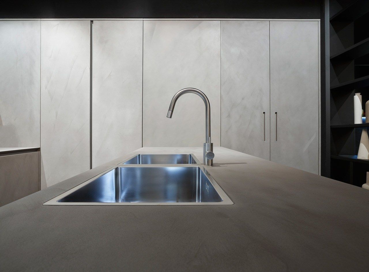 FLY | Cement kitchen By RIFRA