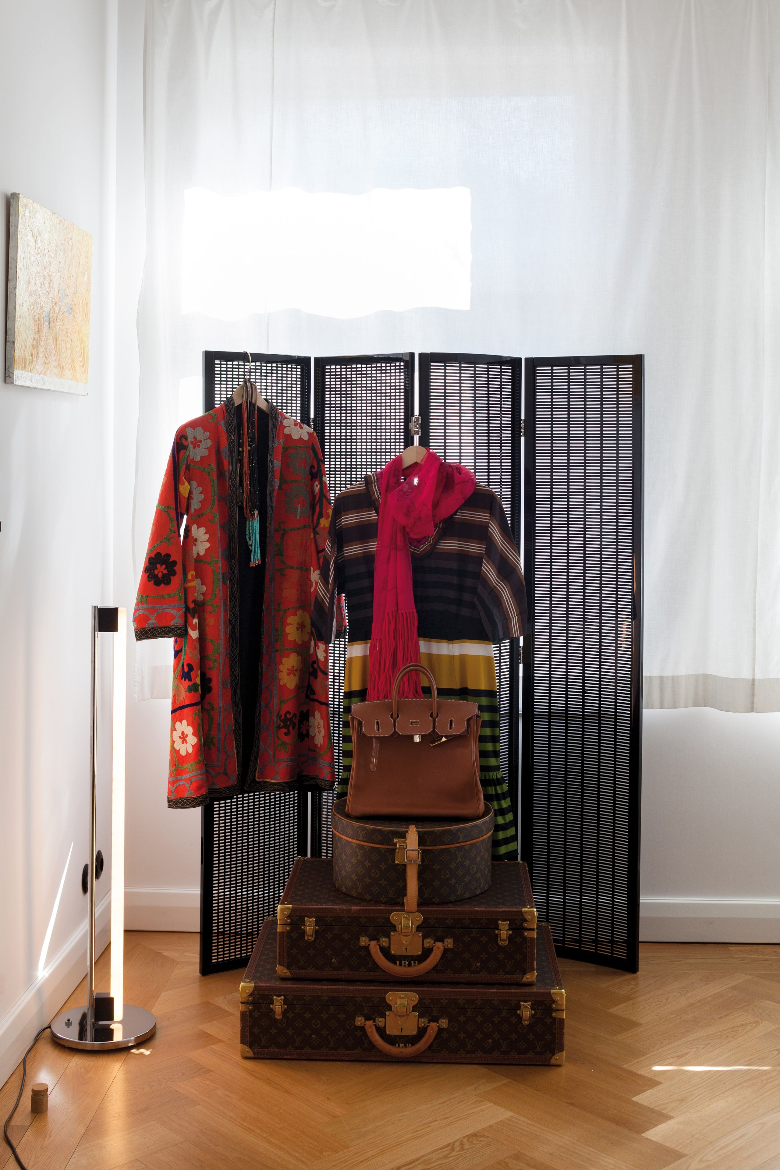 FOLDING SCREEN Metal and wood screen By ClassiCon | design Eileen Gray