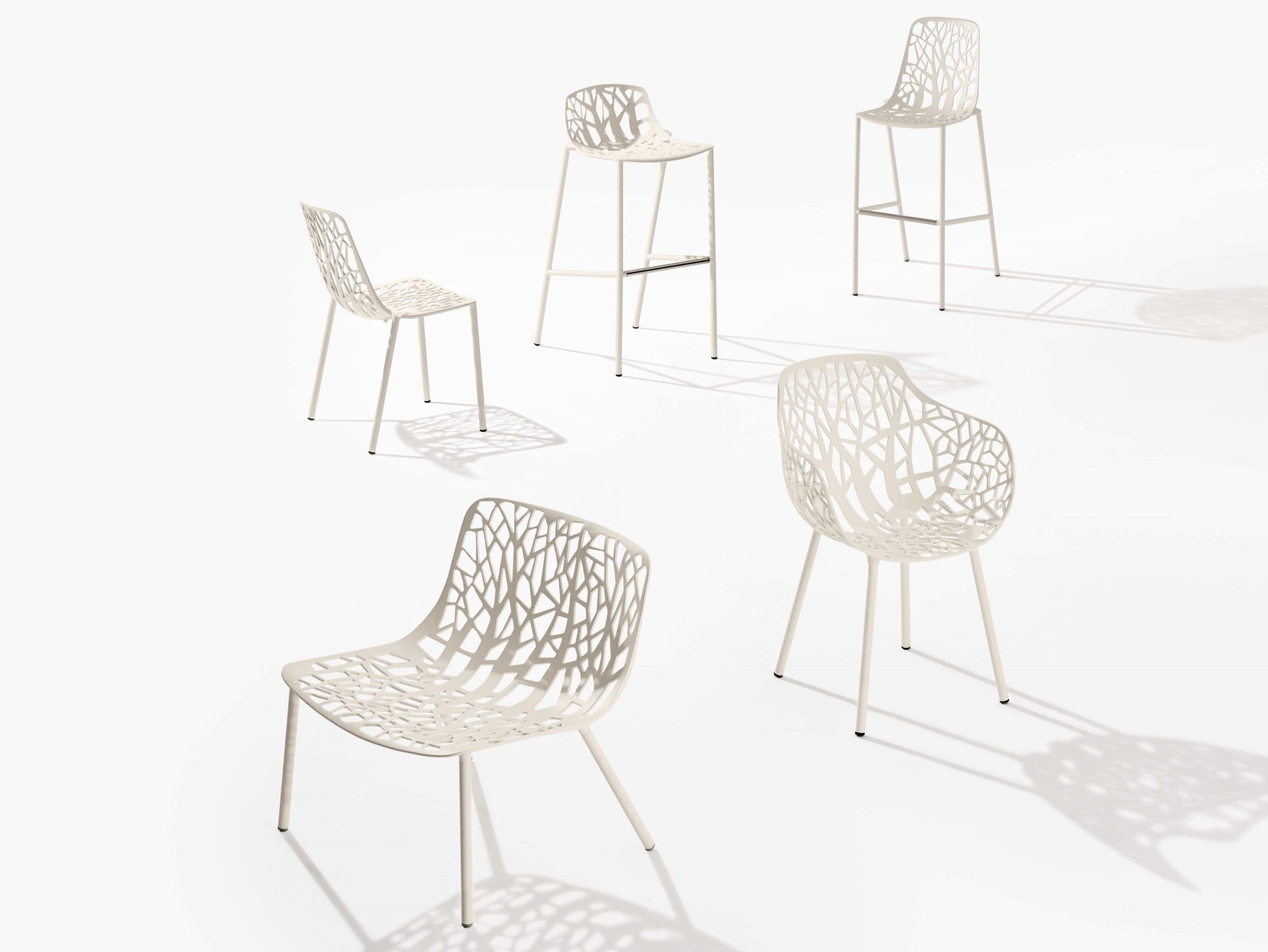 FOREST Stackable aluminium garden chair By FAST | design Robby ...