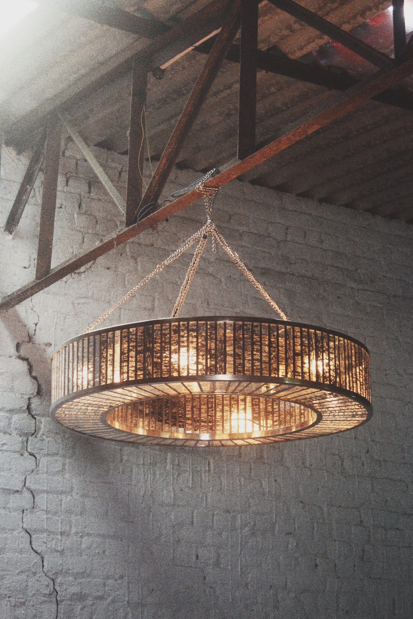 FOSSIL pendant lamp By Nama Home