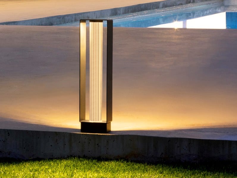FRAME LED outdoor metal steplight By Estiluz | design Aqueni Design Studio