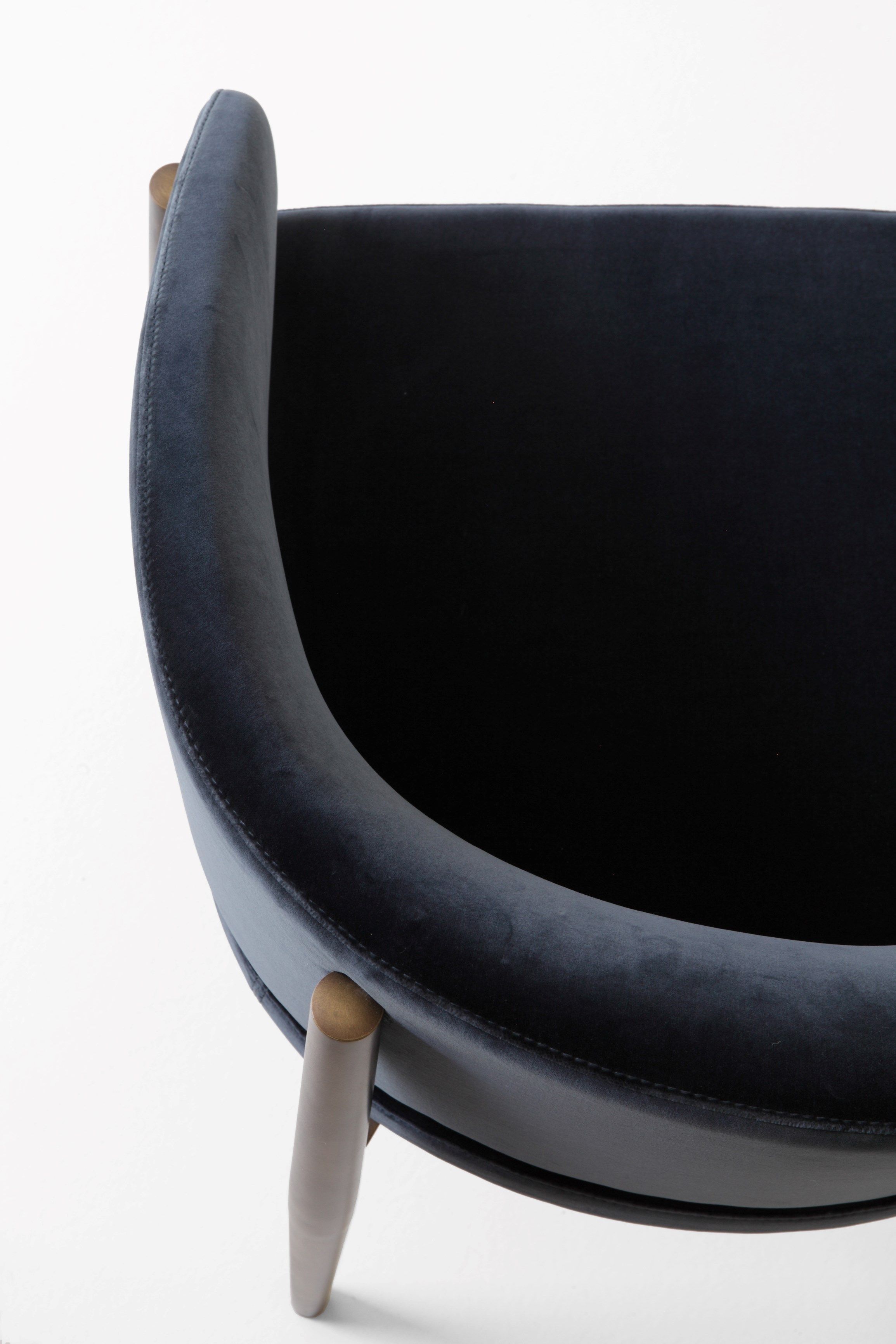 FRANK Easy chair By Porro | design Piero Lissoni