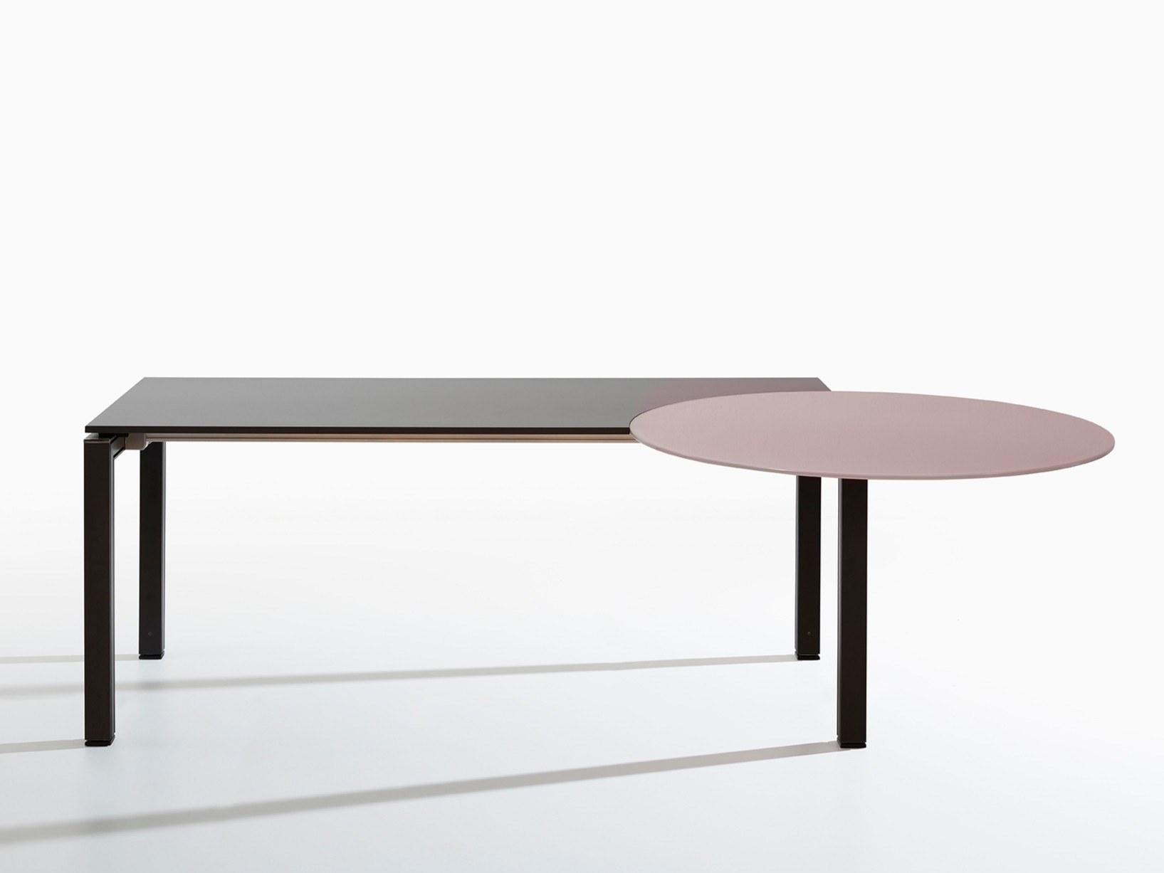 FREEWAY | Office desk By IOC project partners