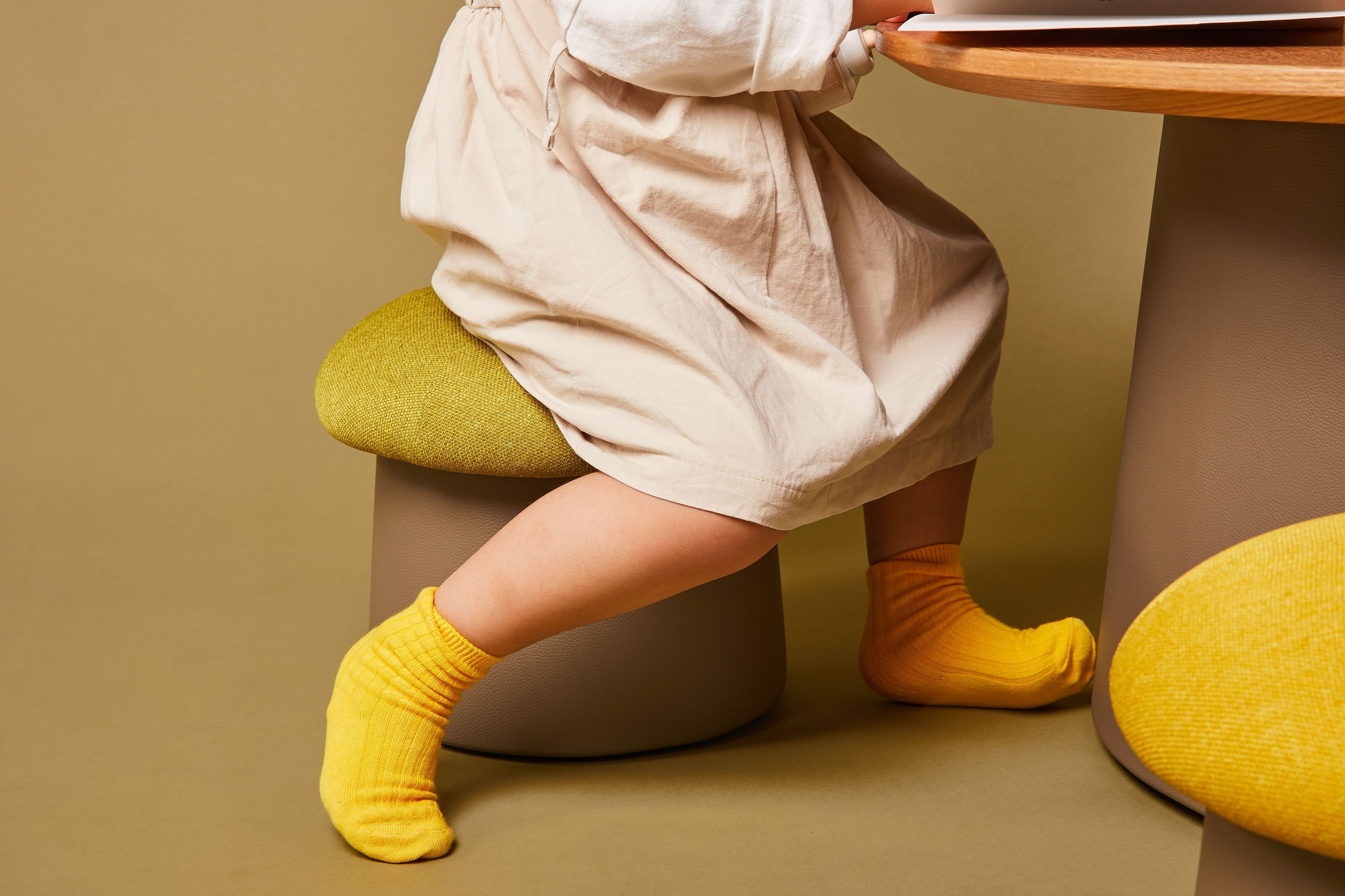 FUNGO KID | Kids pouf Upholstered Kids pouf By grado design