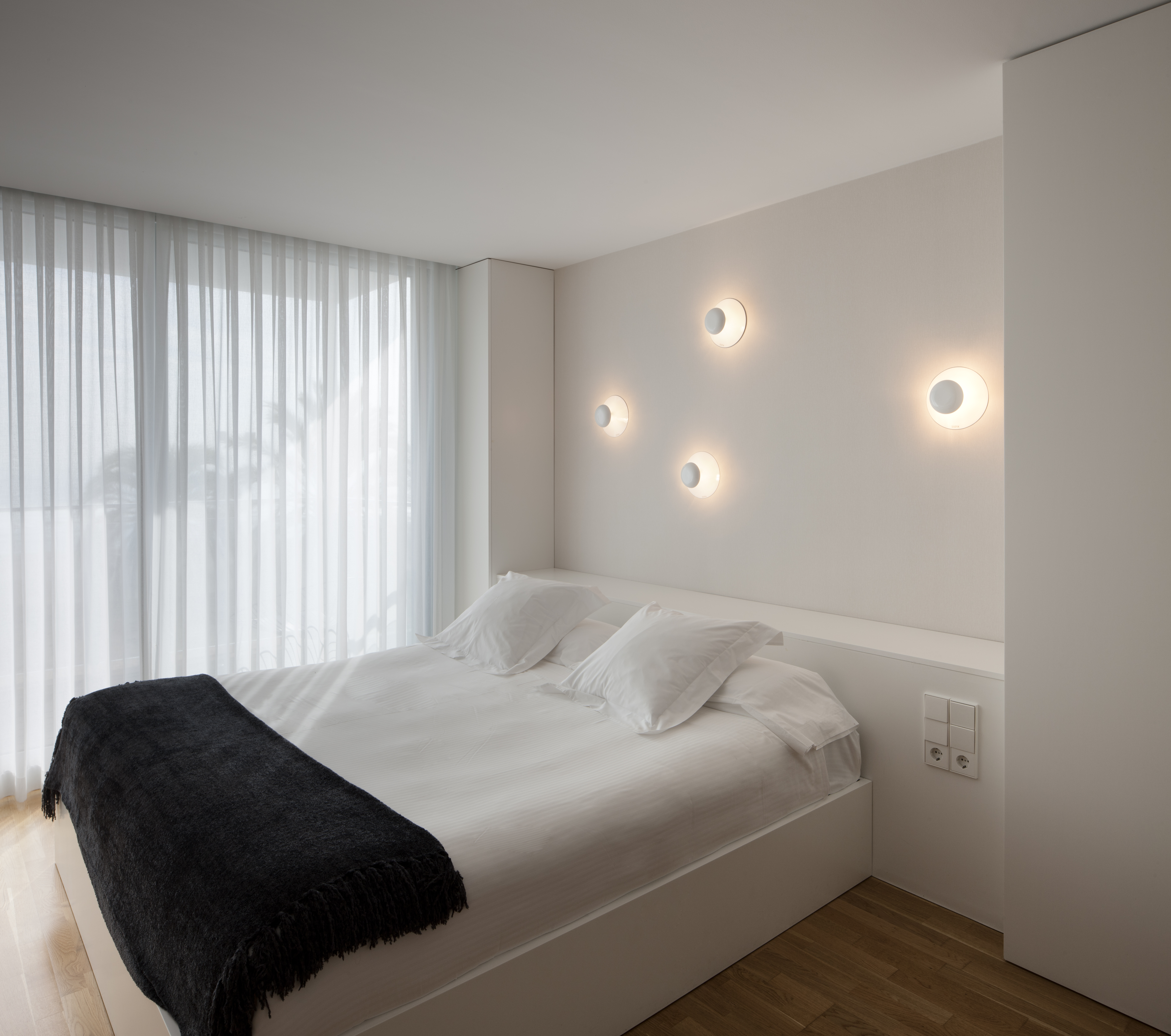 FUNNEL Wall lamp By Vibia