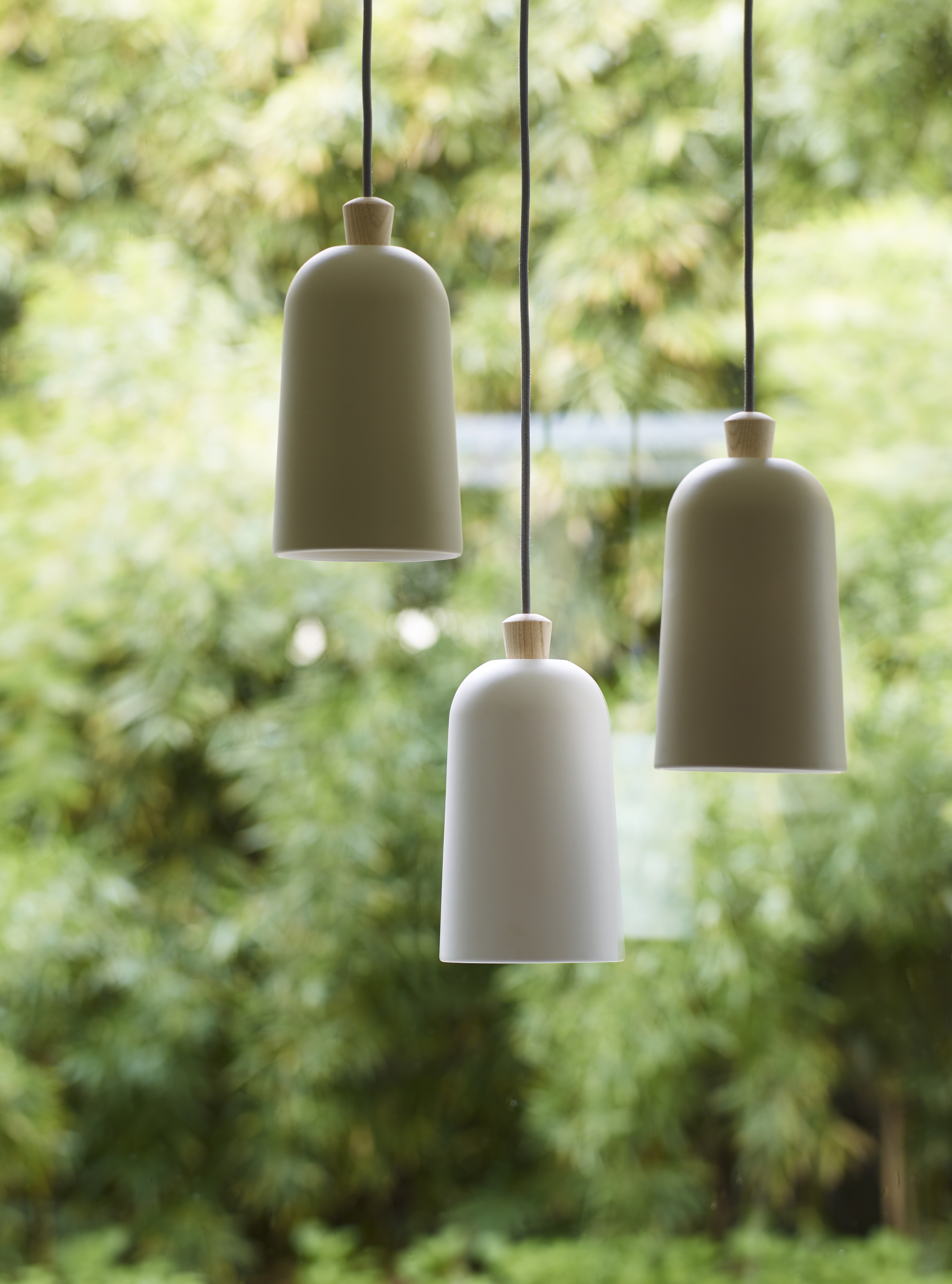 FUSE Ceramic pendant lamp By Ex.t | design NOTE Design Studio
