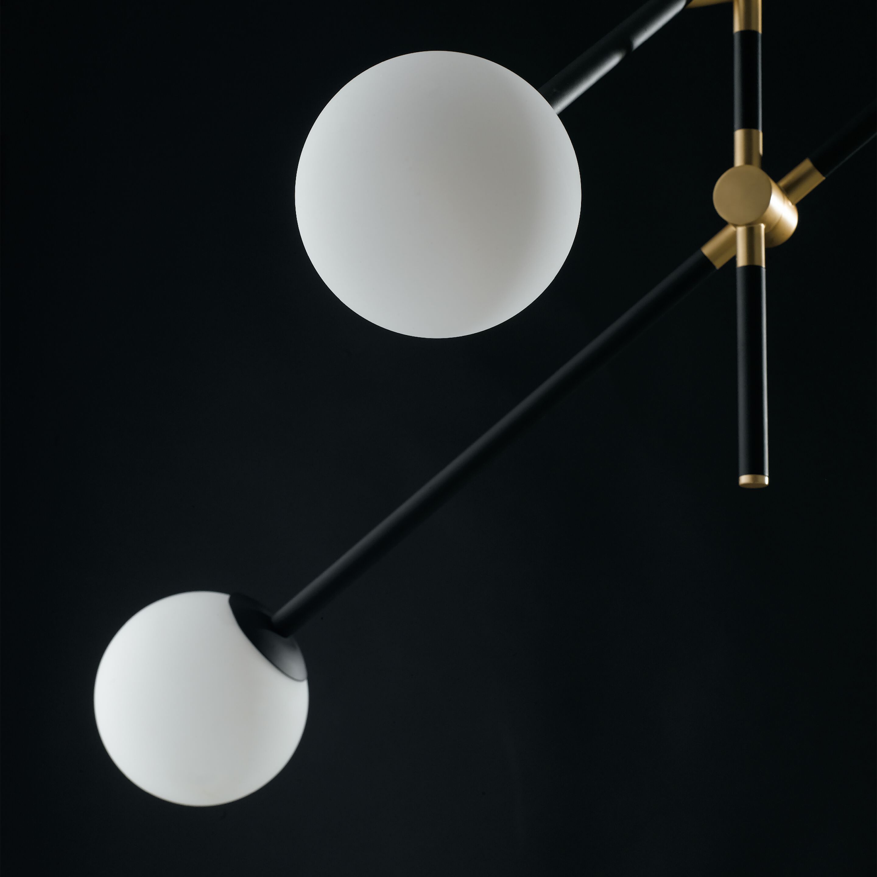LUCE AMBIENTE DESIGN 吊灯 By Fan Europe Lighting