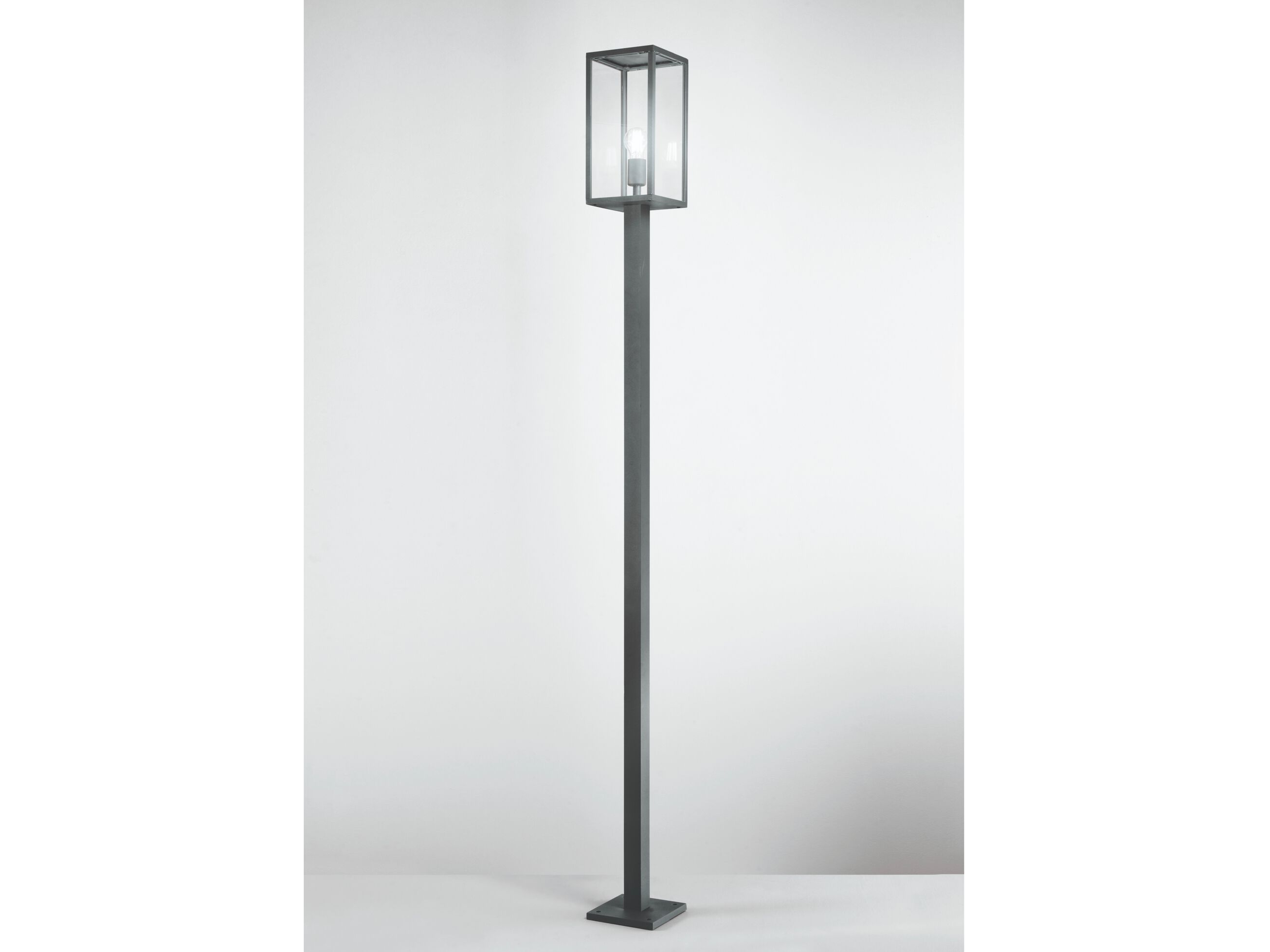 LANT MIRAGE Lantern metal garden lamp post By Fan Europe Lighting