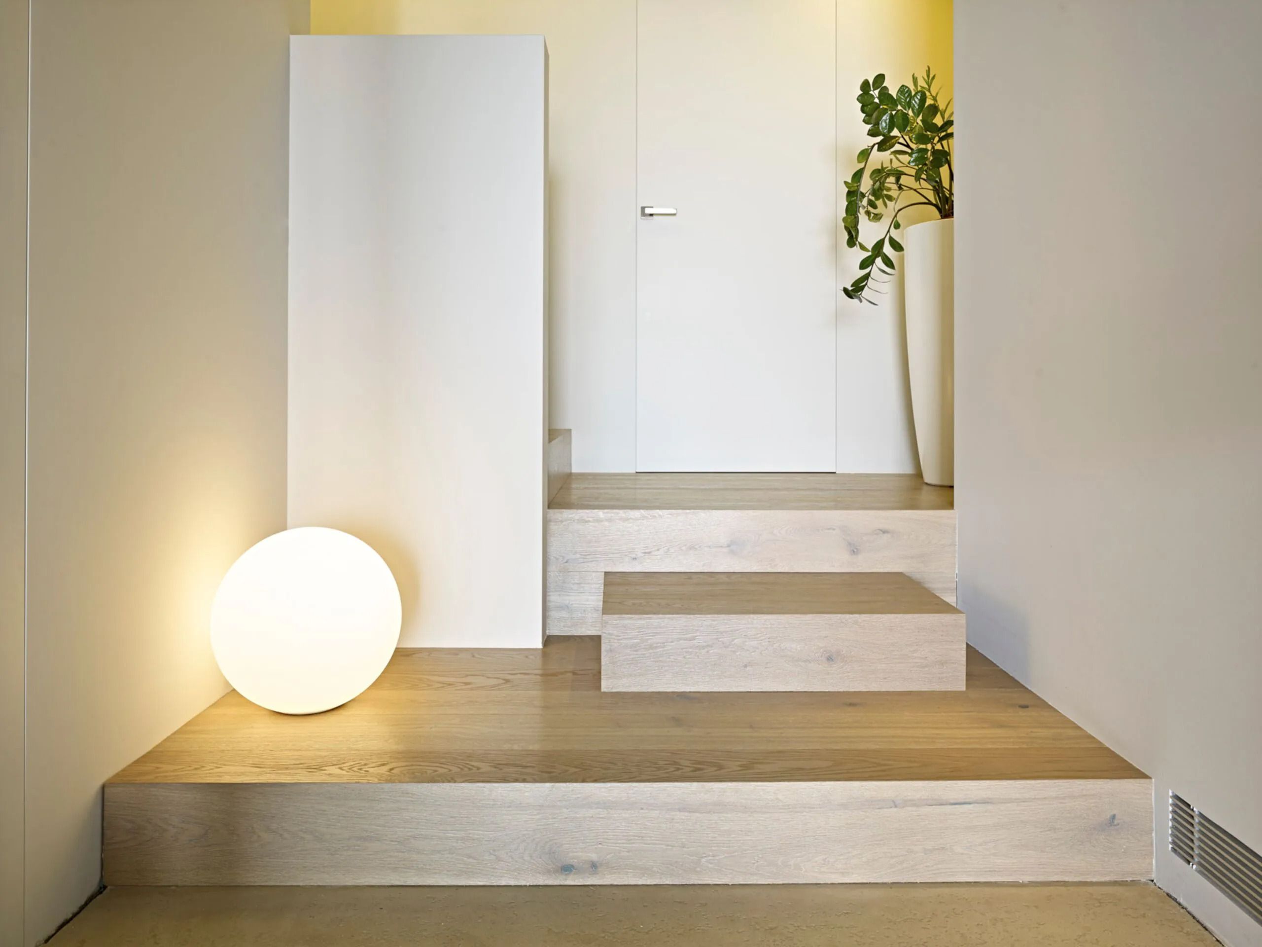 STAIR WITH MATCHING TREAD/RISER Three-crossed-layers wooden covering By ...