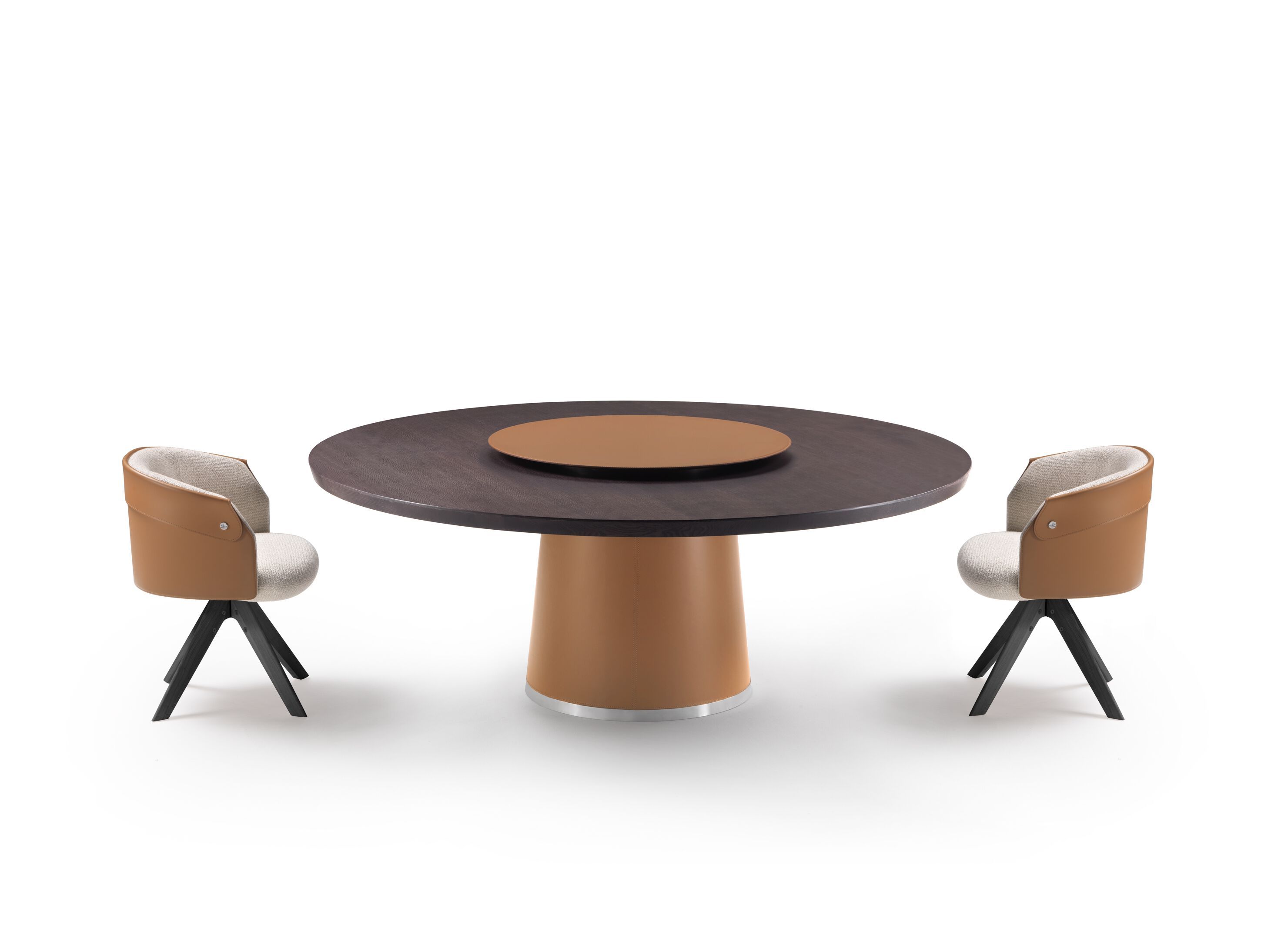 ENN 桌子 By Flexform