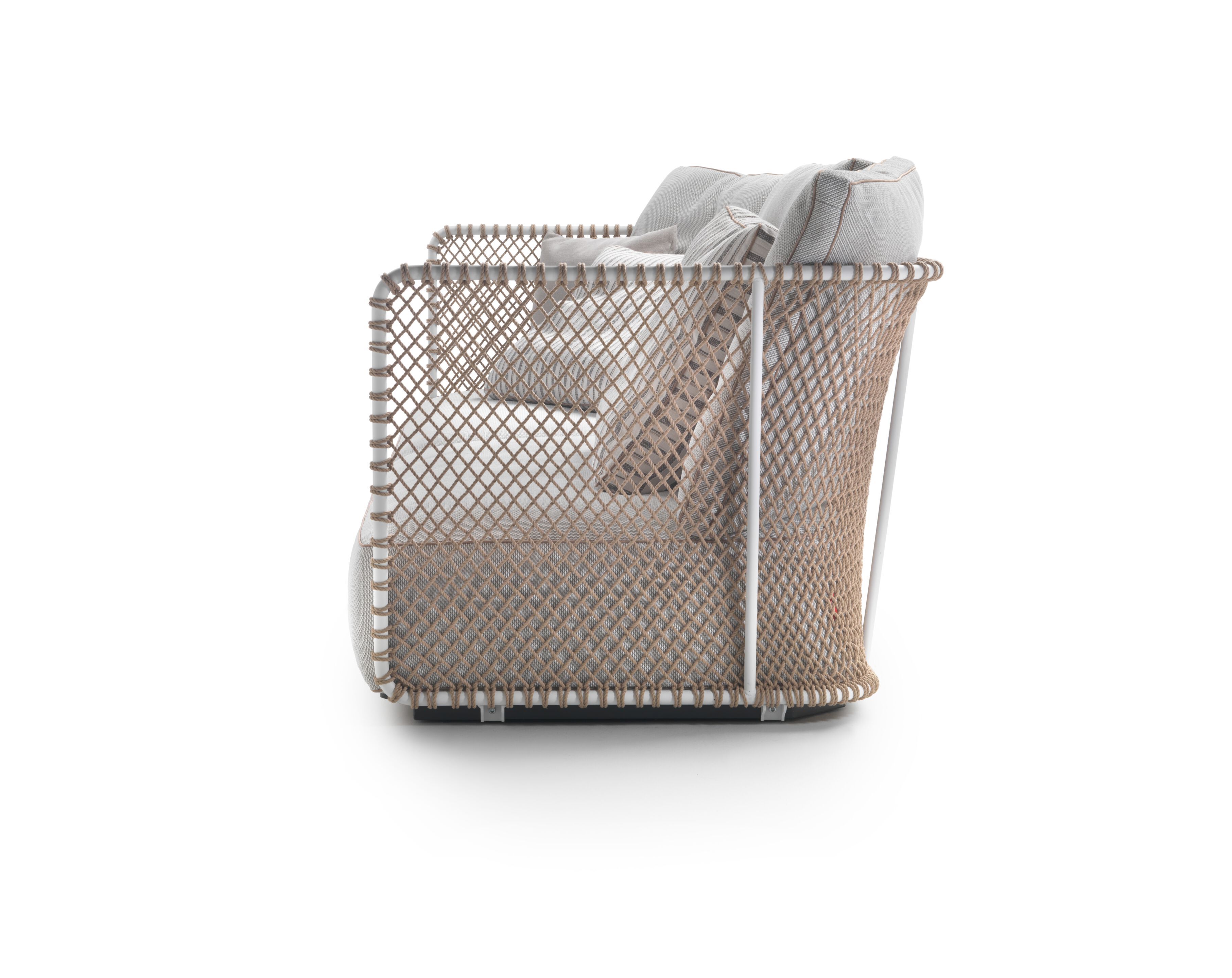 OASIS ANGULAR Garden sofa By Flexform