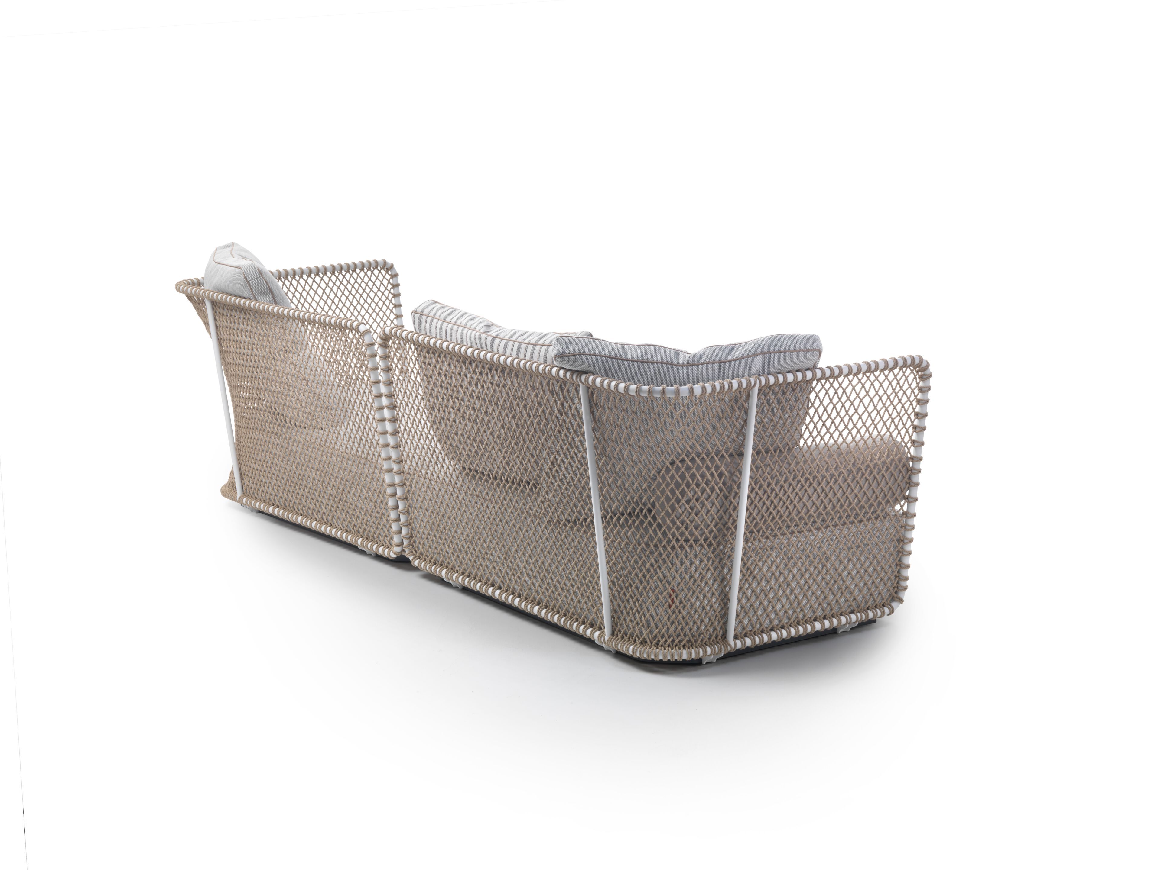 OASIS ANGULAR Garden sofa By Flexform