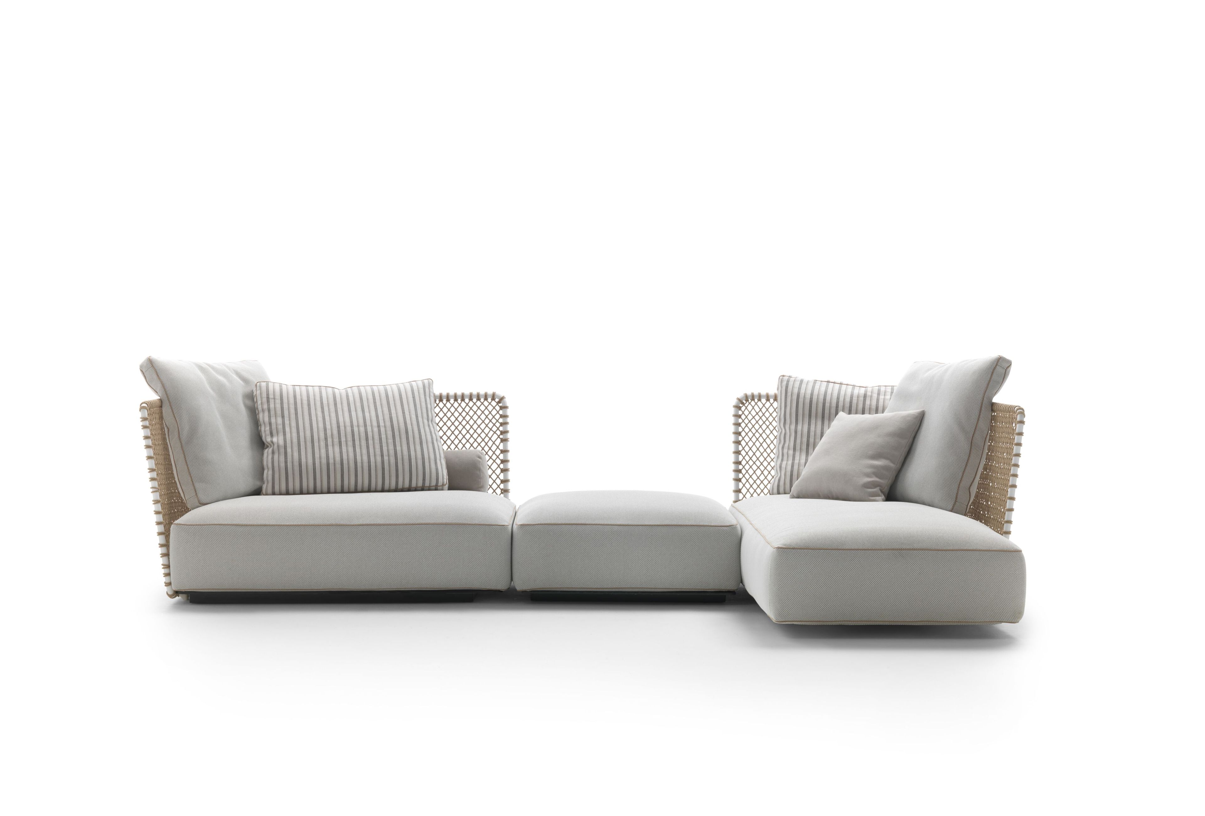 OASIS ANGULAR Garden sofa By Flexform