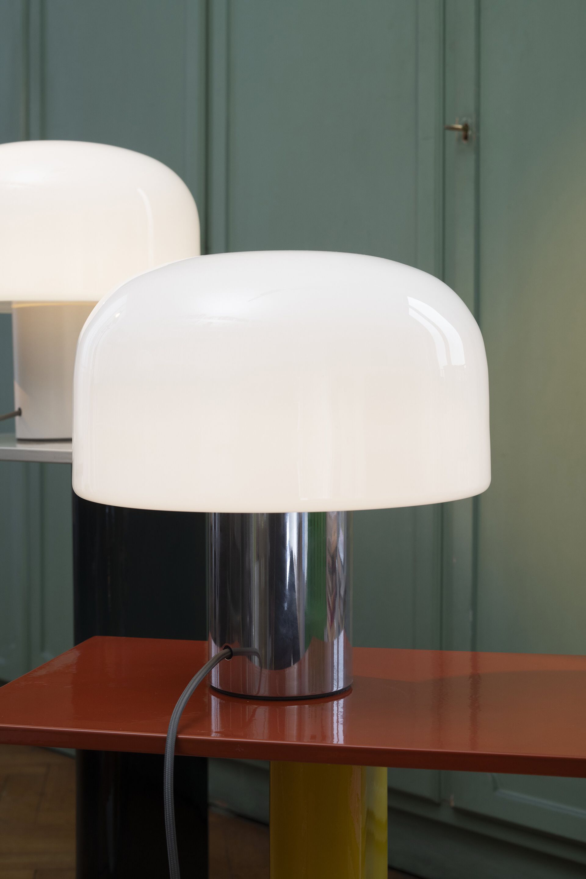 BELLHOP GLASS T Lampada da tavolo By Flos | design Barber & Osgerby