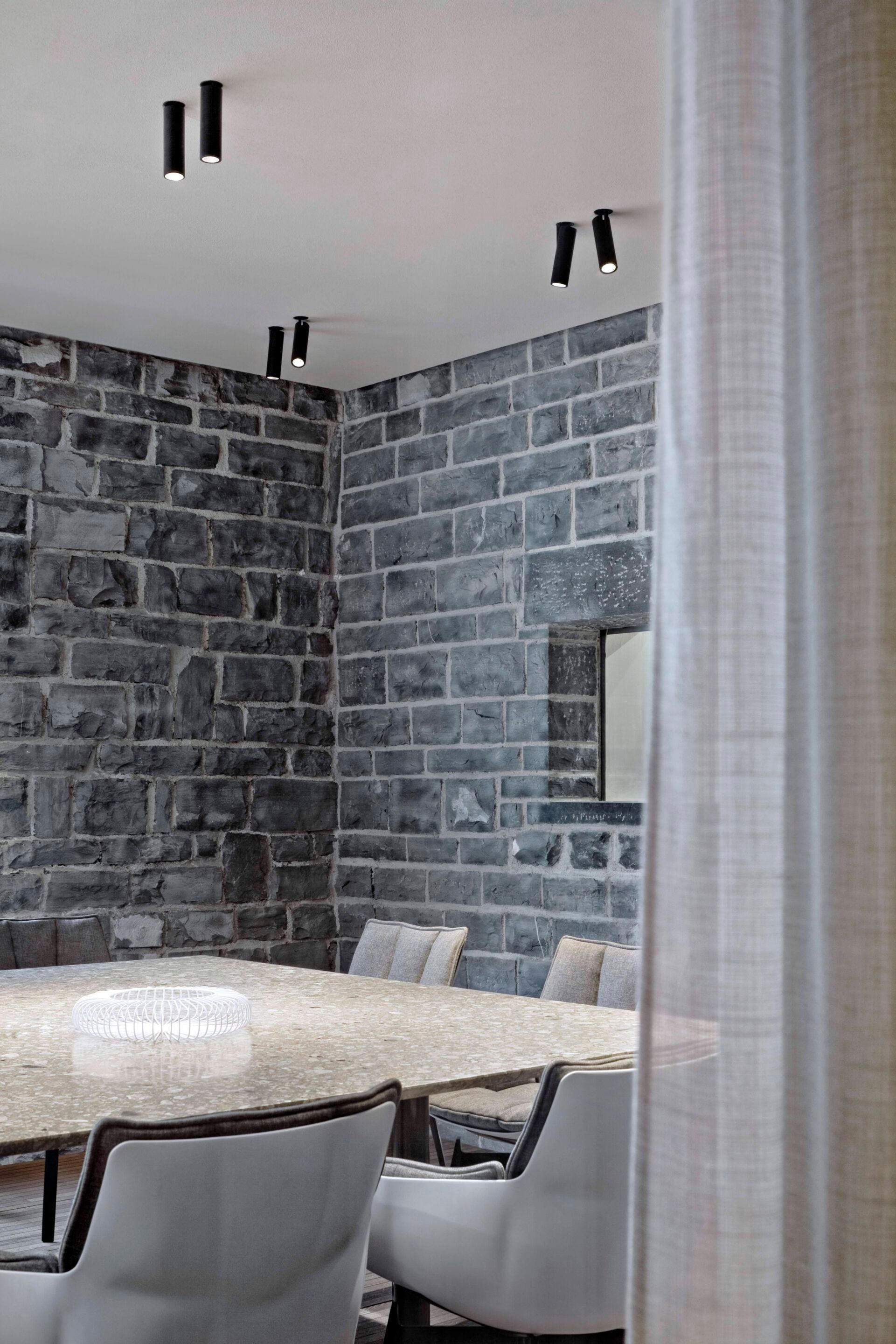 FIND ME Spotlight By Flos