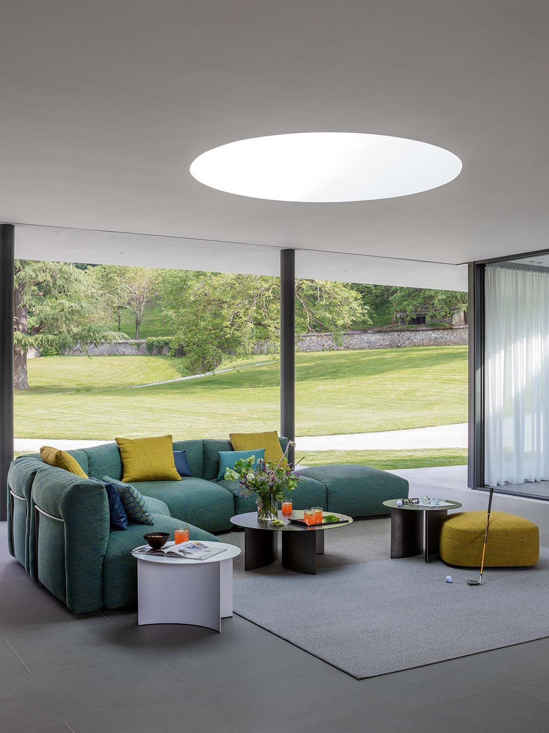 FIOCCO Garden sofa By Flou