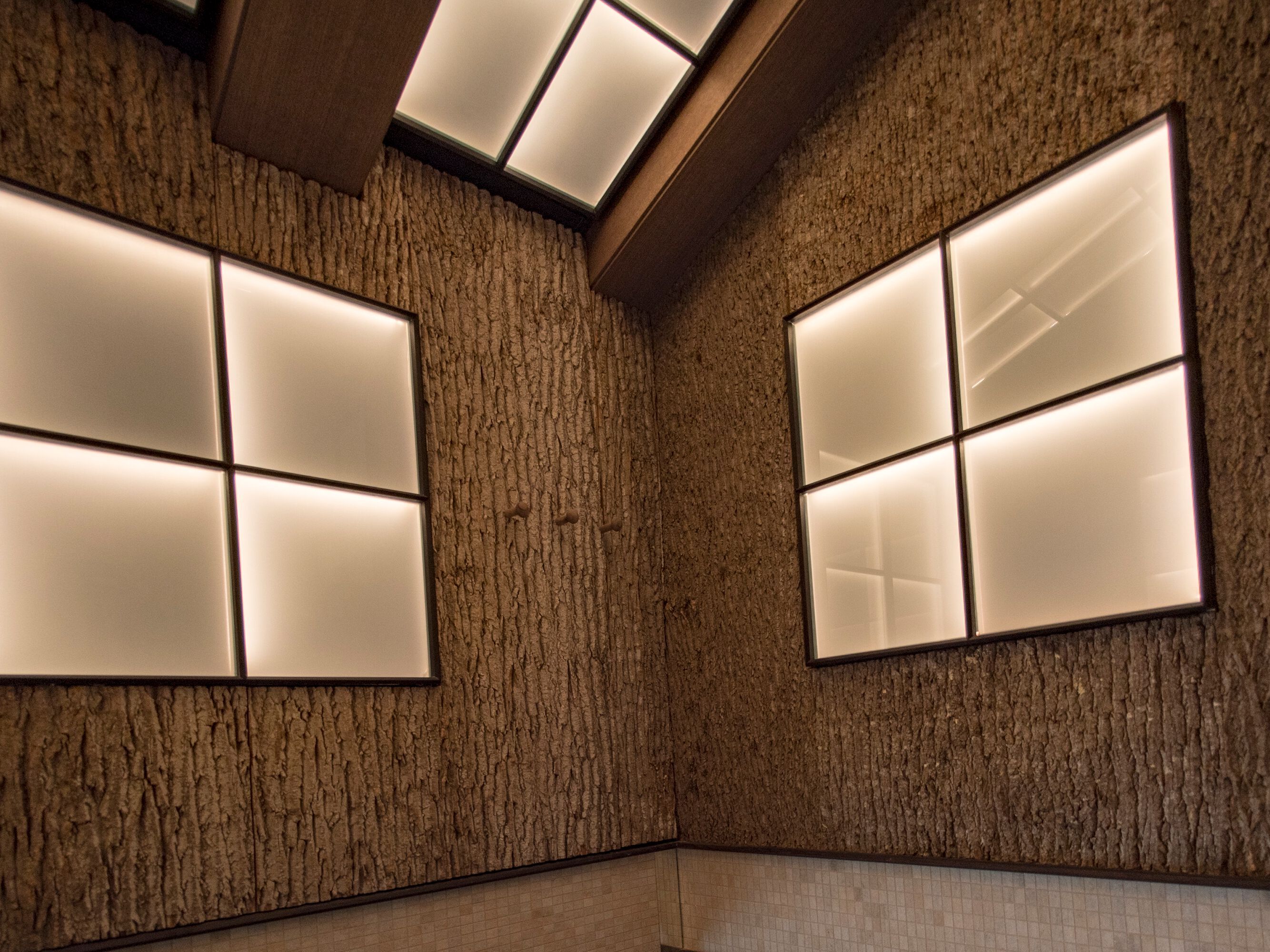 Bark House® POPLAR BARK WALL PANELS Poplar bark wall tiles By Freund GmbH