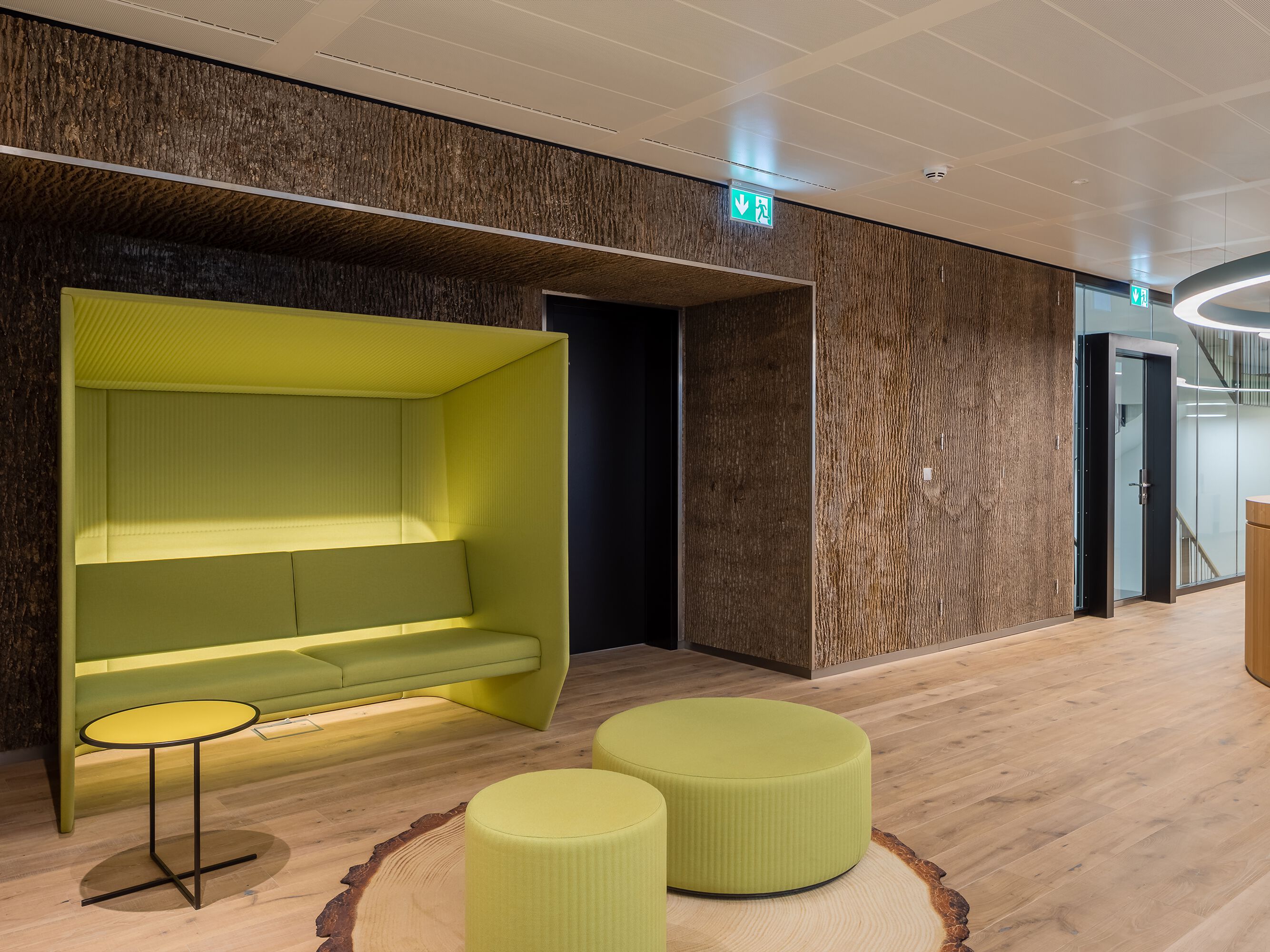 Bark House® POPLAR BARK WALL PANELS Poplar bark wall tiles By Freund GmbH