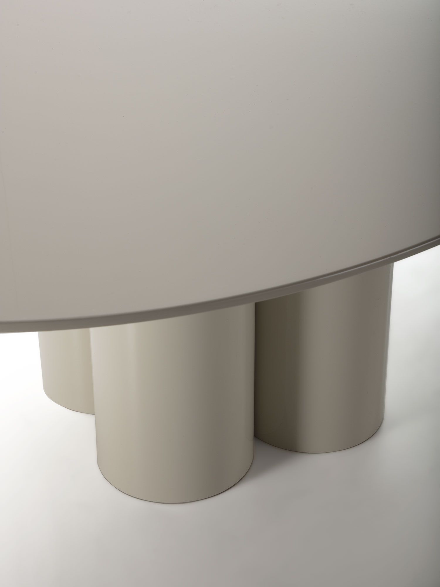 ELLY Table By Frigerio | design Gabriele & Oscar Buratti
