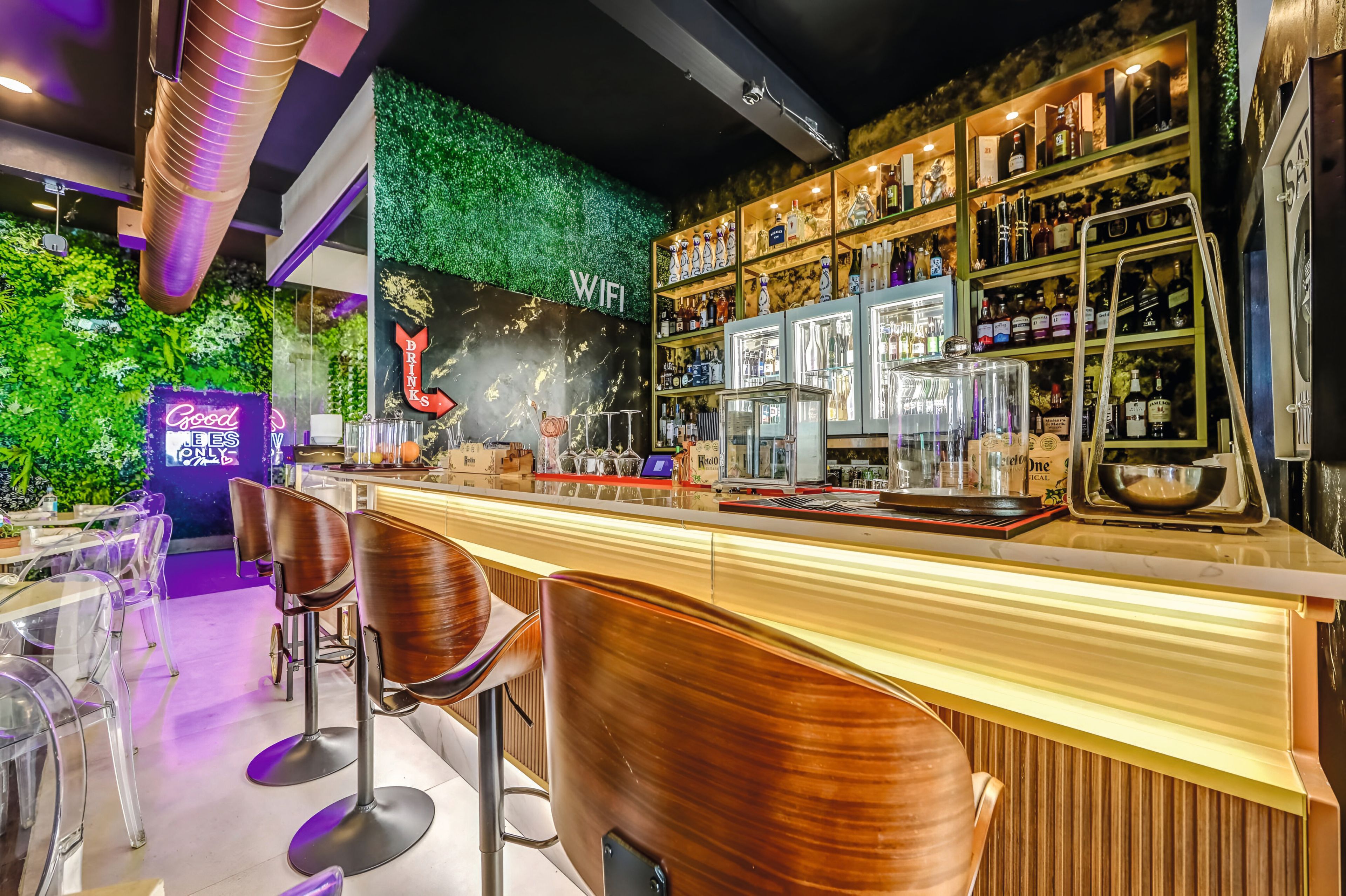 CARLTON Barra de bar By Frigomeccanica