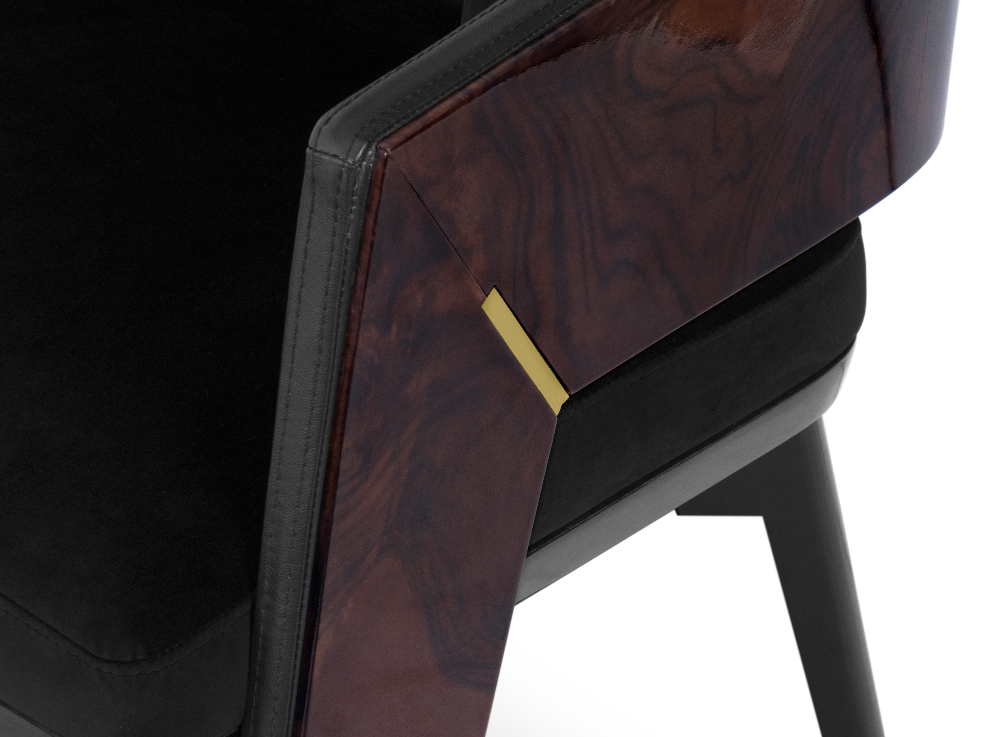 GALEA | Chair with armrests By LUXXU