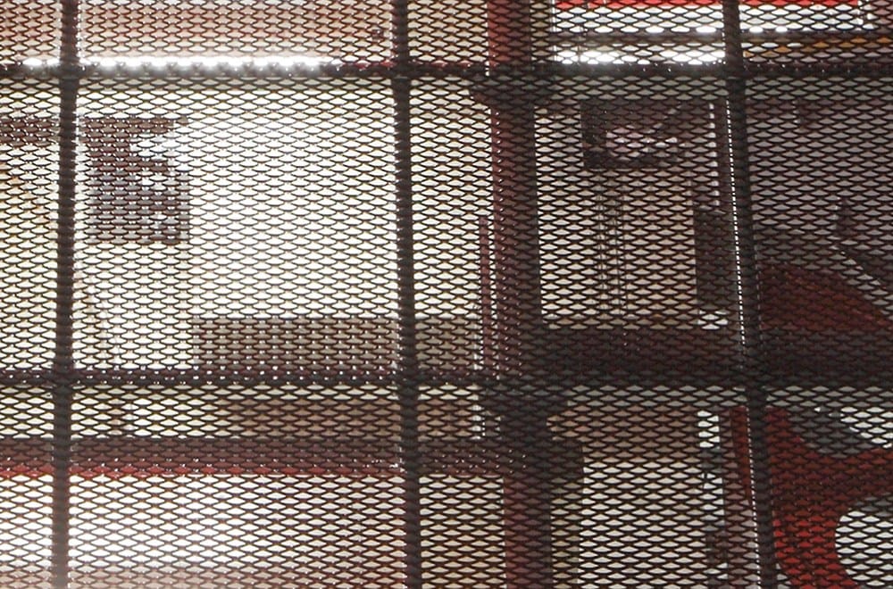 Rete stirata per rivestimento di facciata GATE By FILS