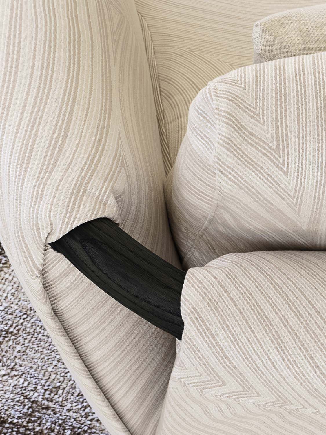 GAUDÍ Fabric armchair with removable cover By Flou