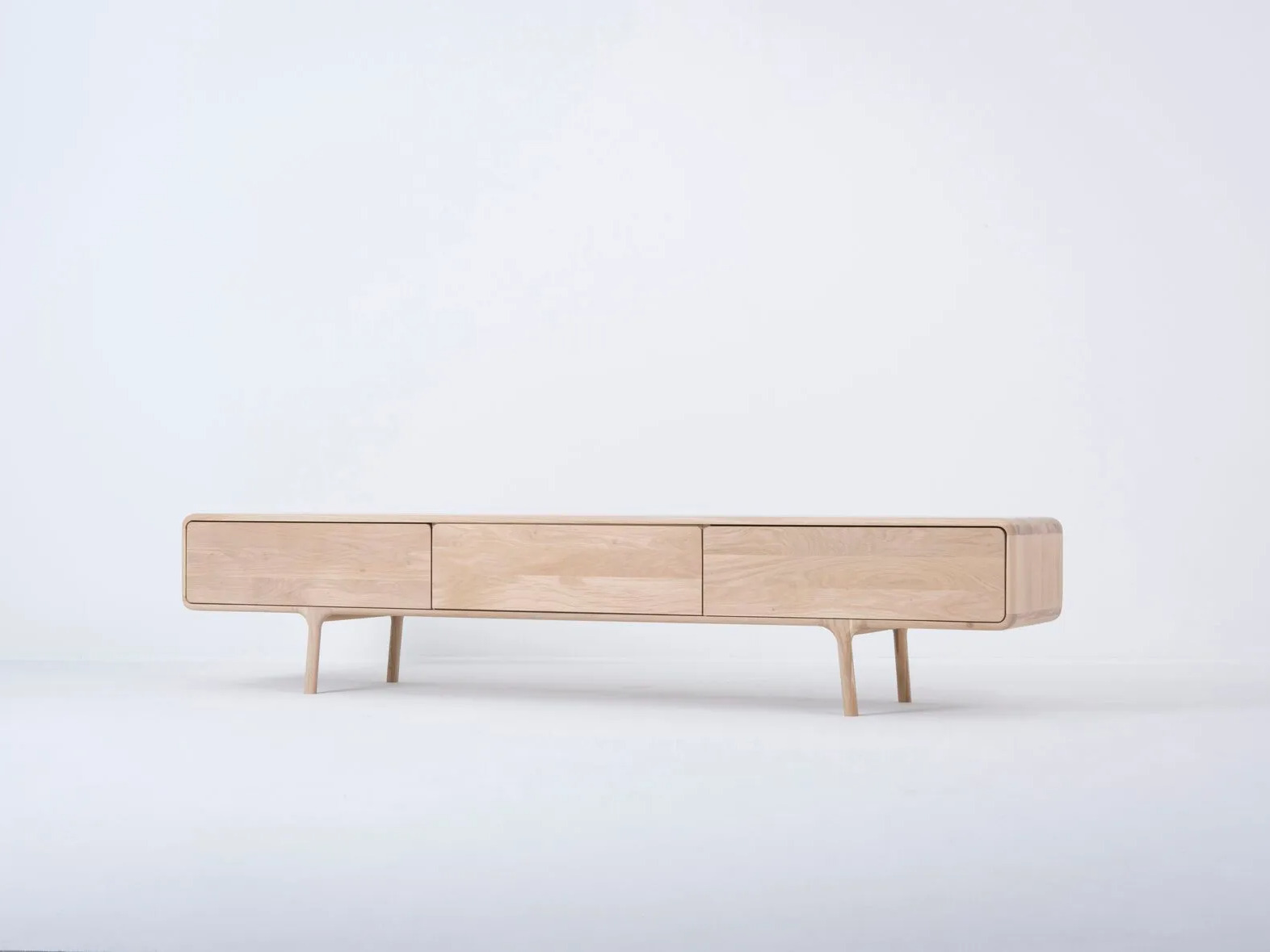 FAWN Low oak TV cabinet with drawers By GAZZDA | design Salih Teskeredzic