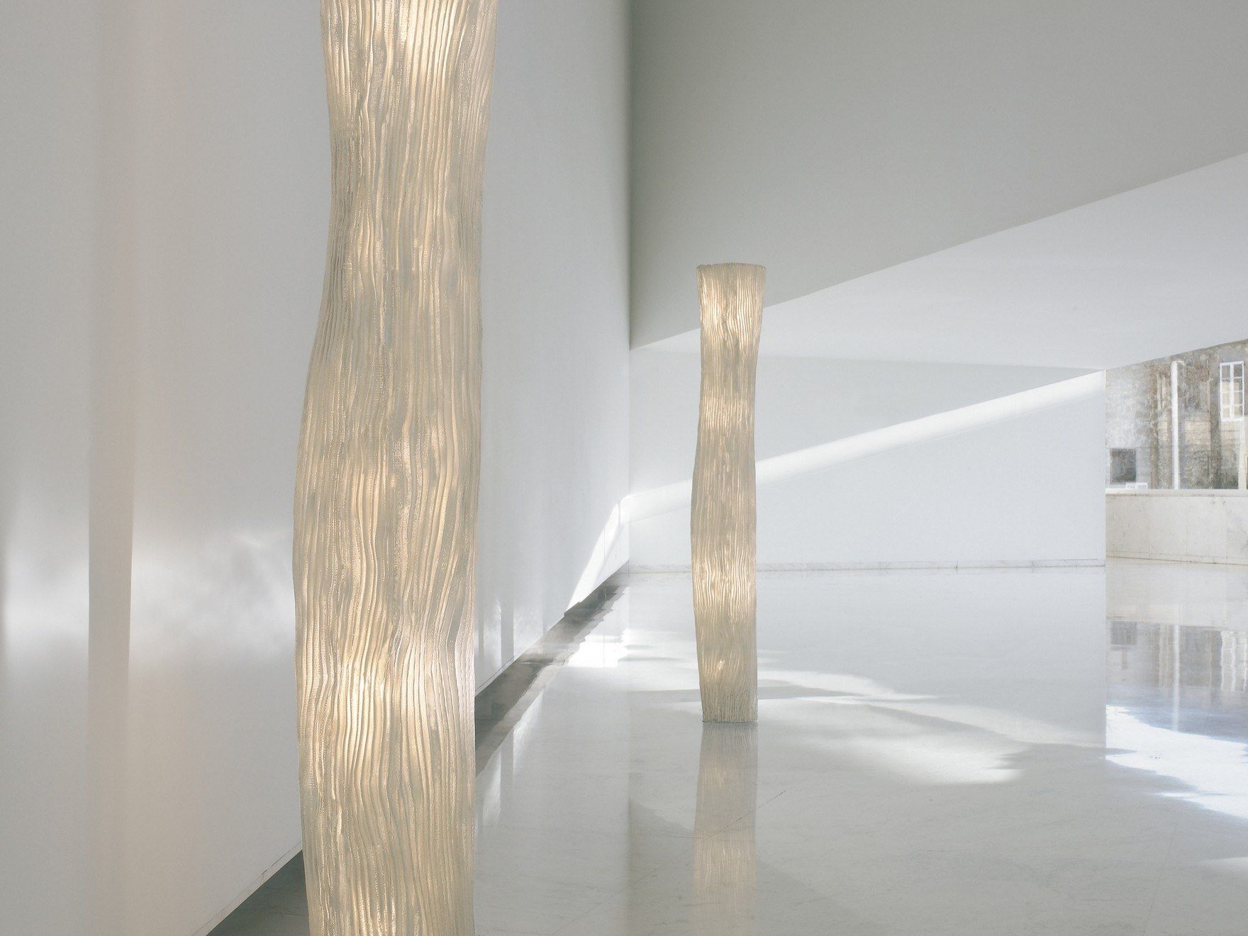 GEA | Floor lamp Gea Collection By a by arturo alvarez